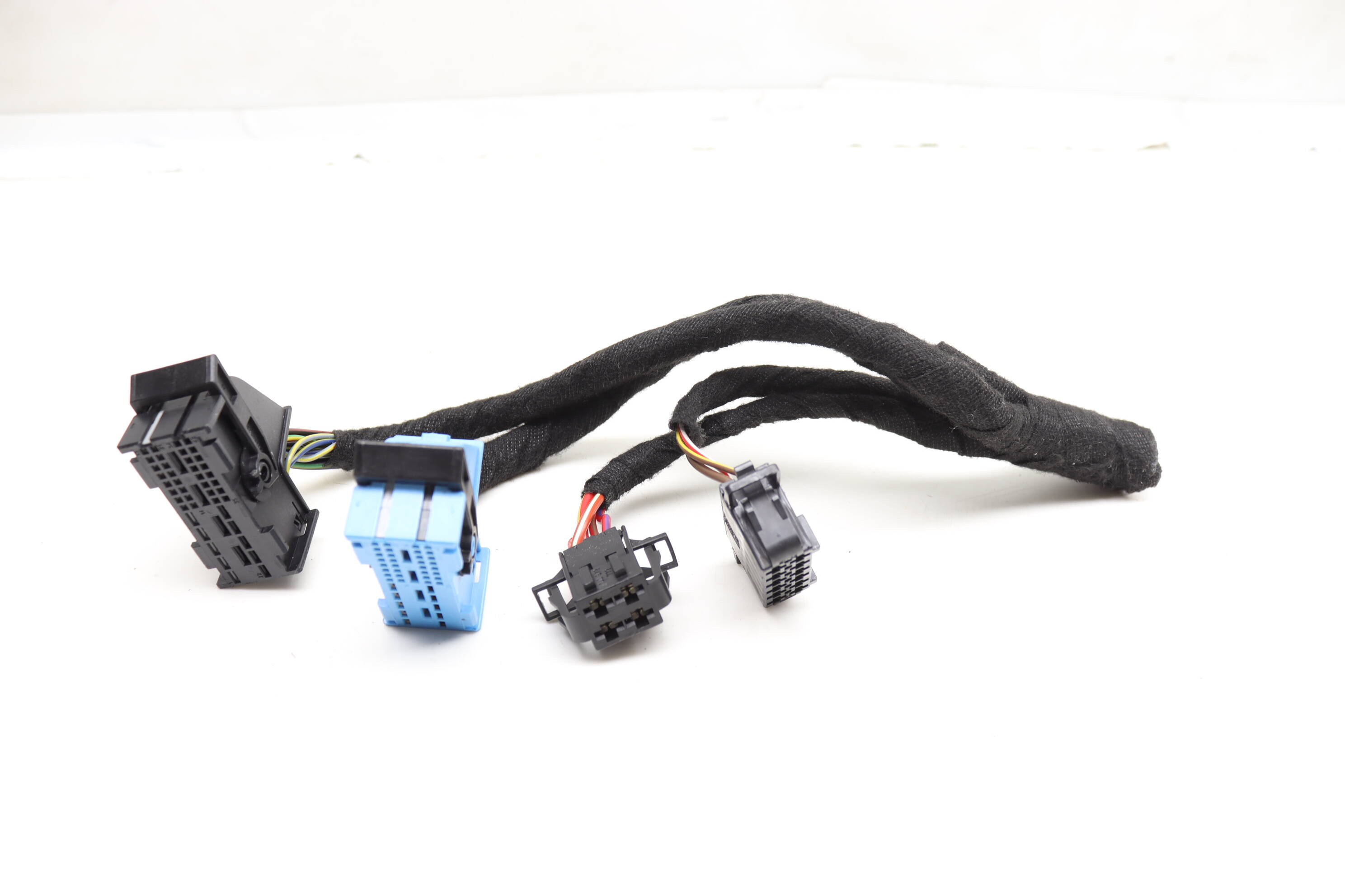 Comfort Control Module / Ccm / Bcm Wiring Connector / Pigtail