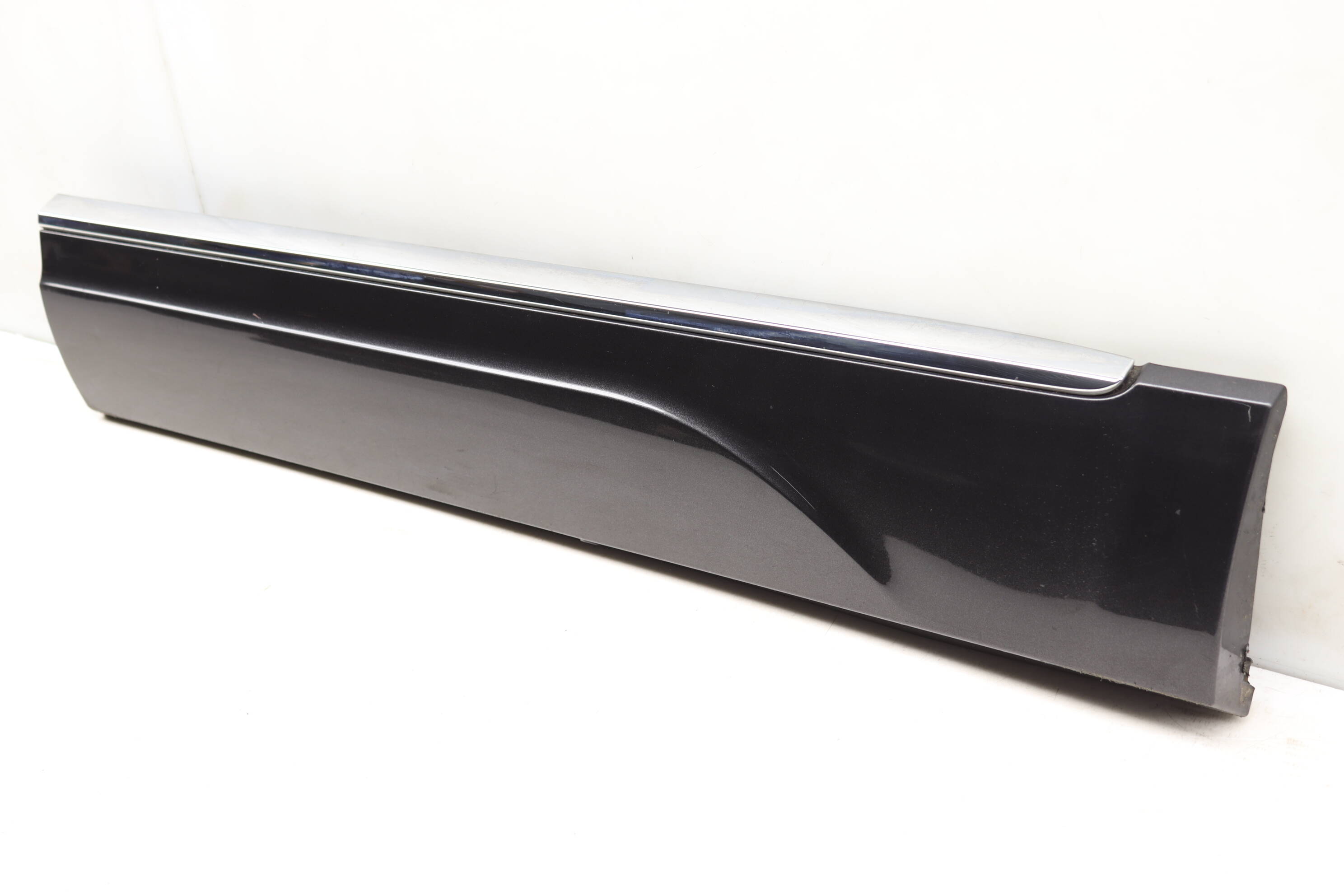 Audi Rear Left Lower Door Molding / Blade (SQ5, Q5) 8R0853969L