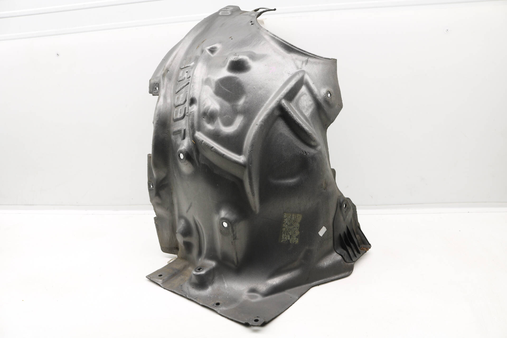 FRONT LEFT - FENDER LINER / WHEEL HOUSING COVER (REAR) - BMW - 7260703