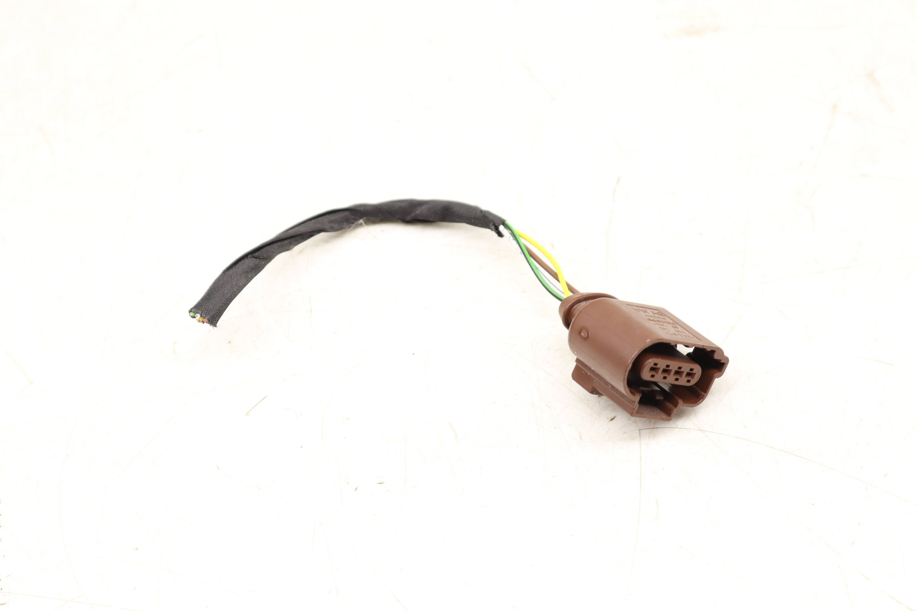 VW 4-Pin Wire Connector / Pigtail 8K0973704A