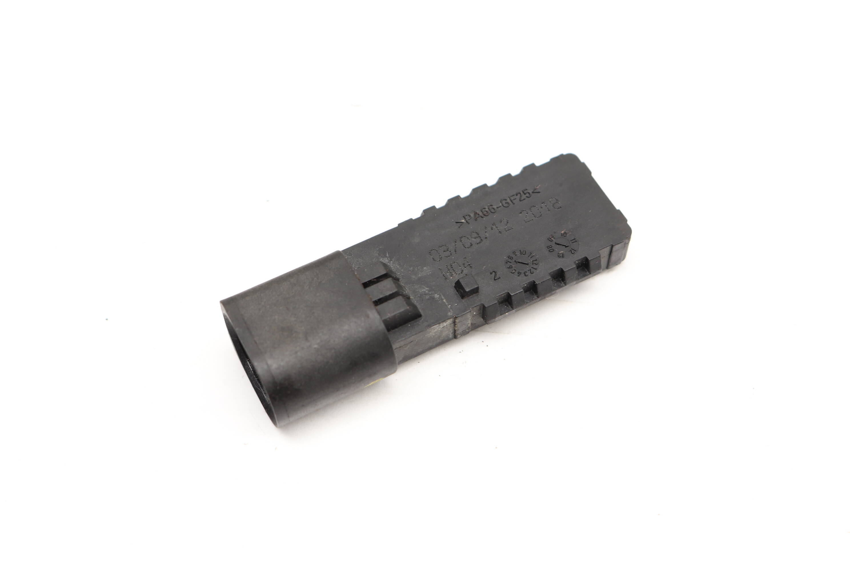 Audi Clutch Pedal Switch / Sensor 8K0907658D