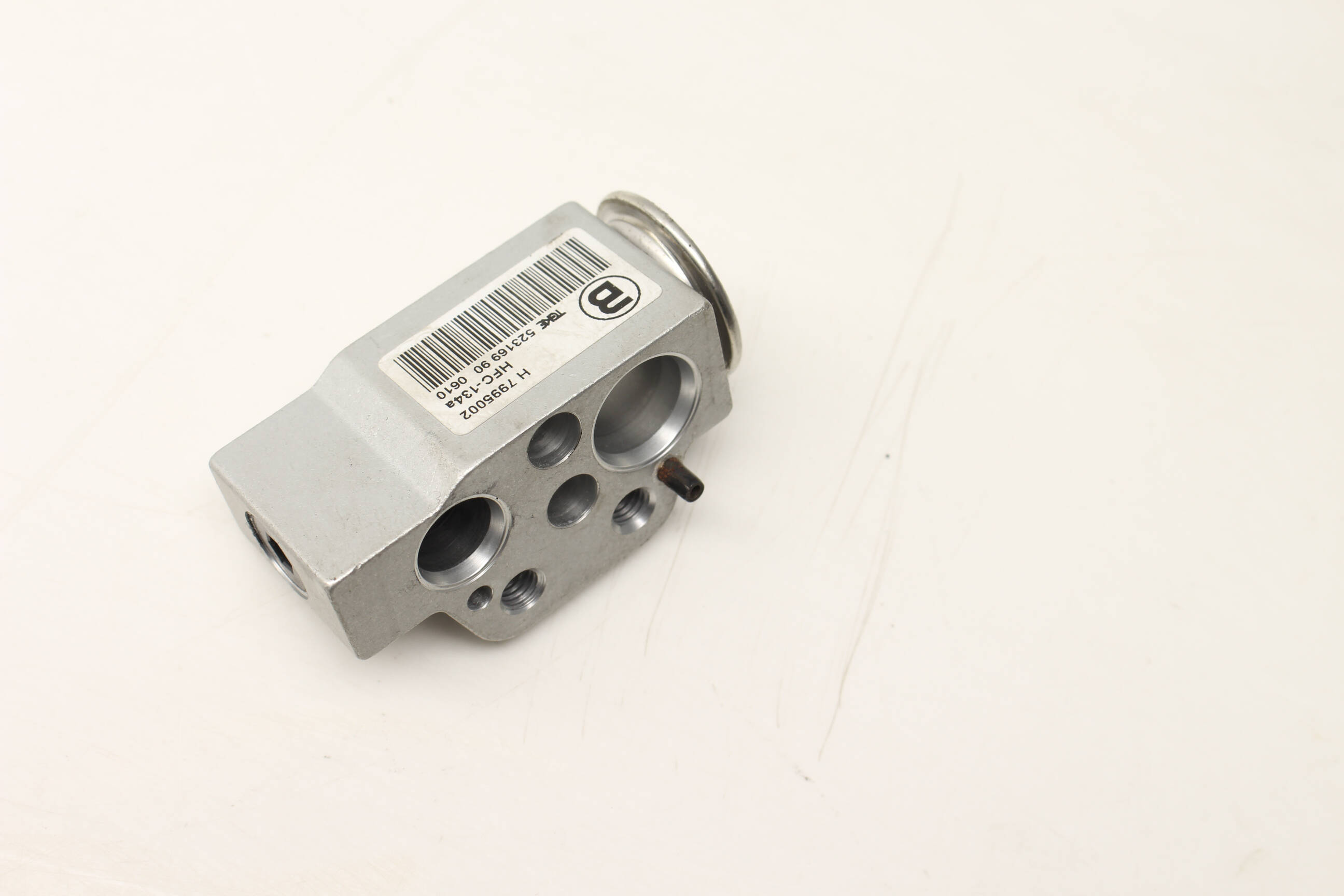 Audi Ac Expansion Valve 8K0820679B