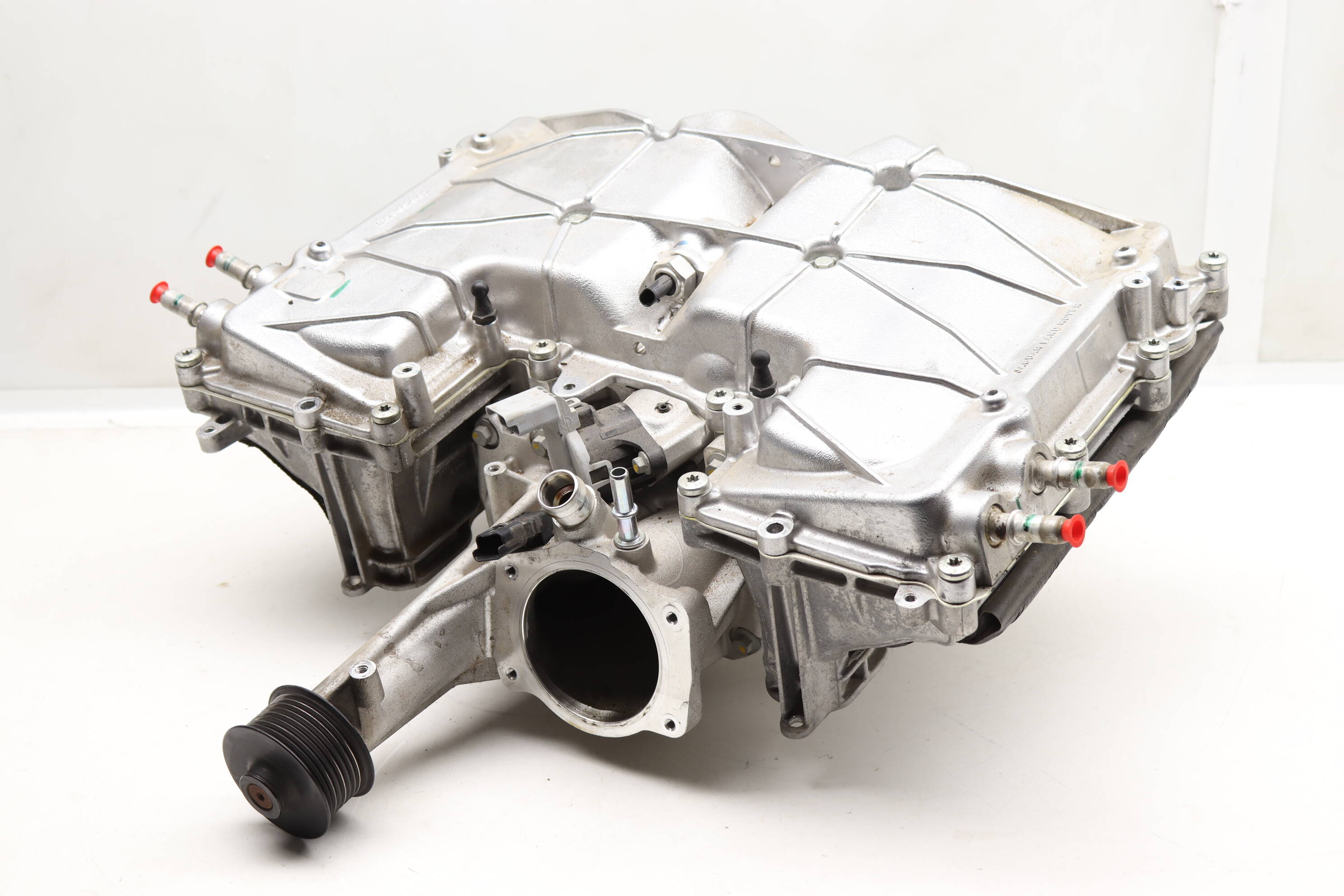 Land Rover Supercharger LR088996