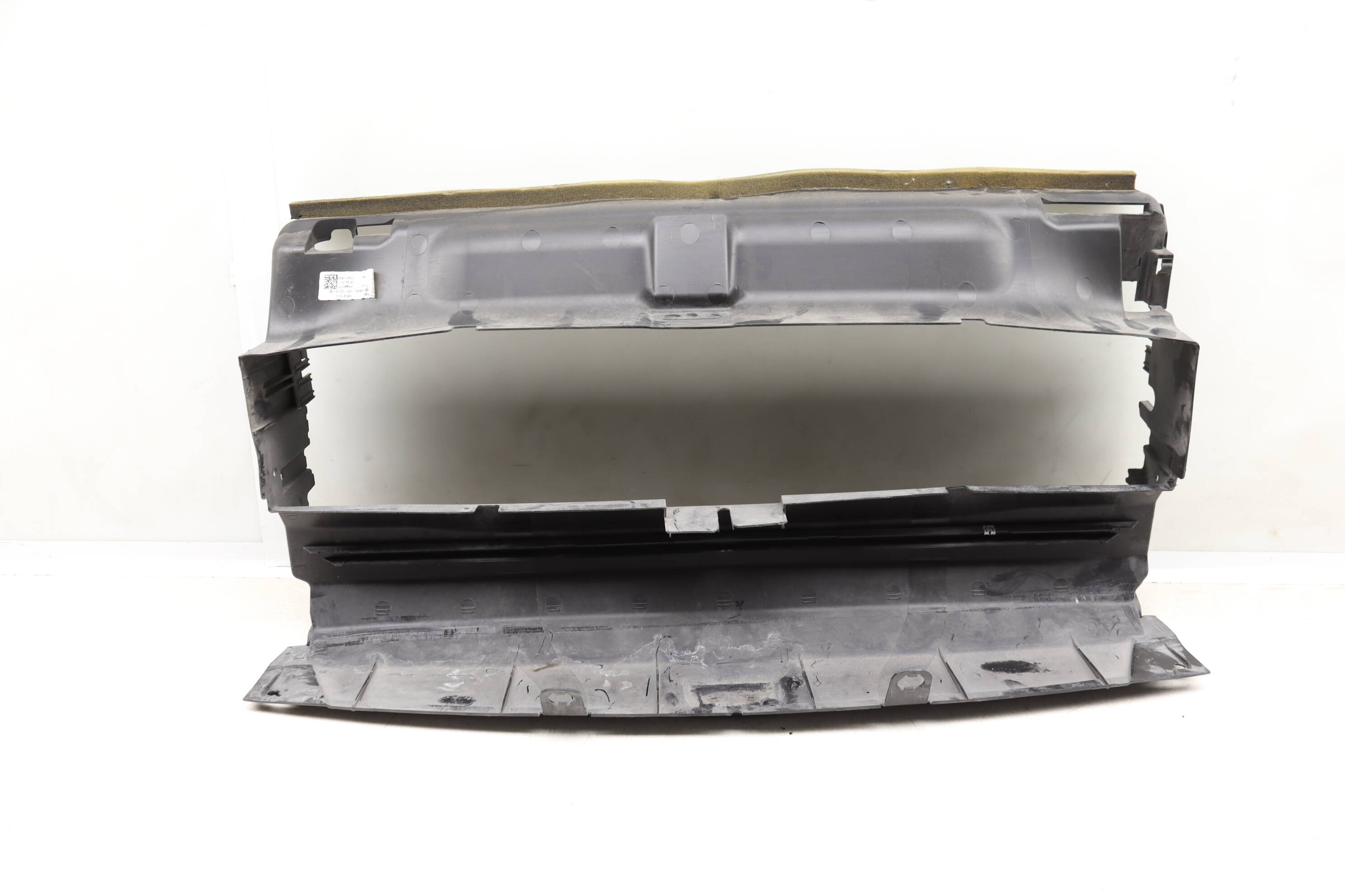 Porsche Rear Center Radiator Air Guide / Duct (Macan) 95B121707G