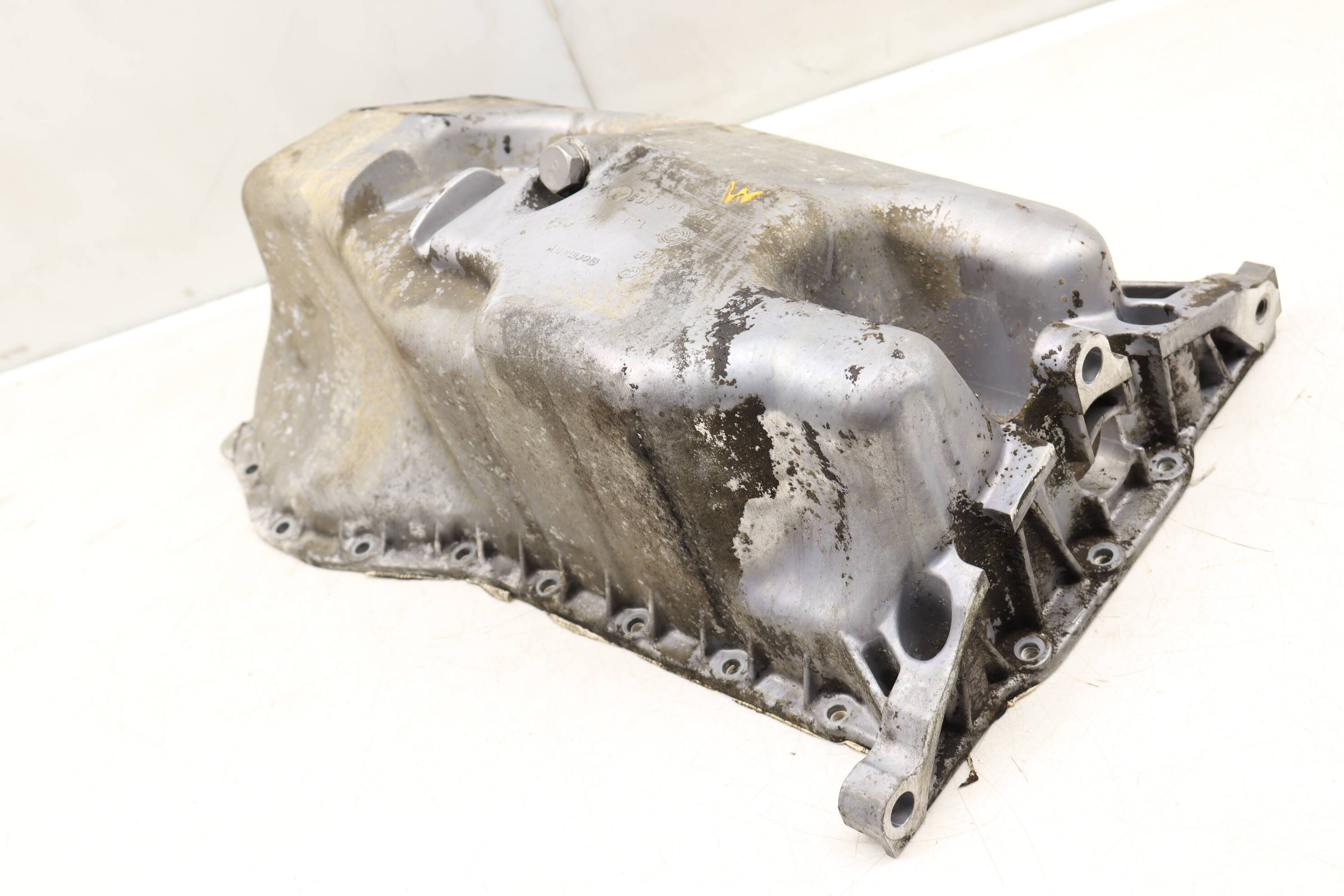 VW Engine Oil Pan (EuroVan) 022103603