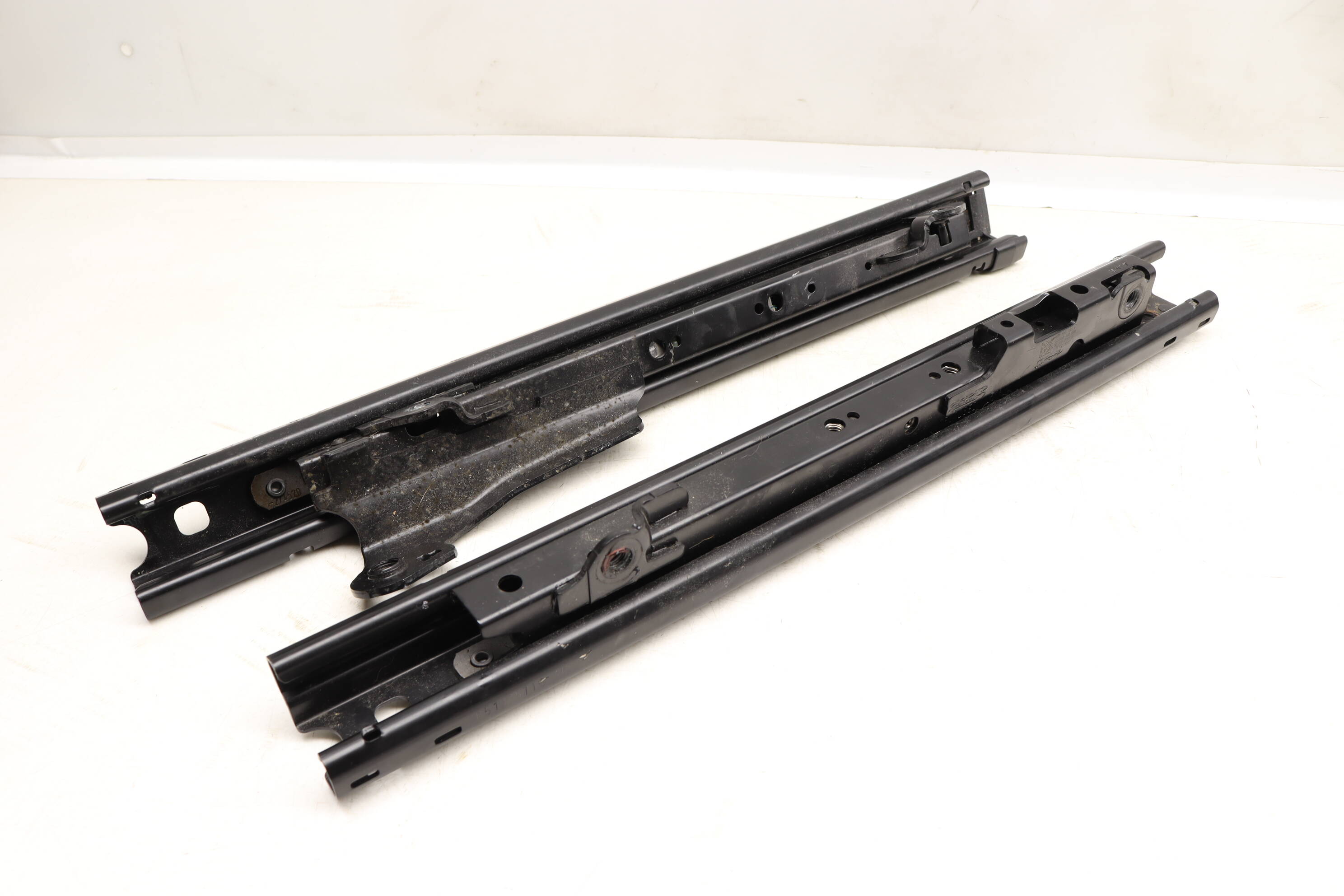 Audi Front Left Seat Rail / Frame 8S8881183A