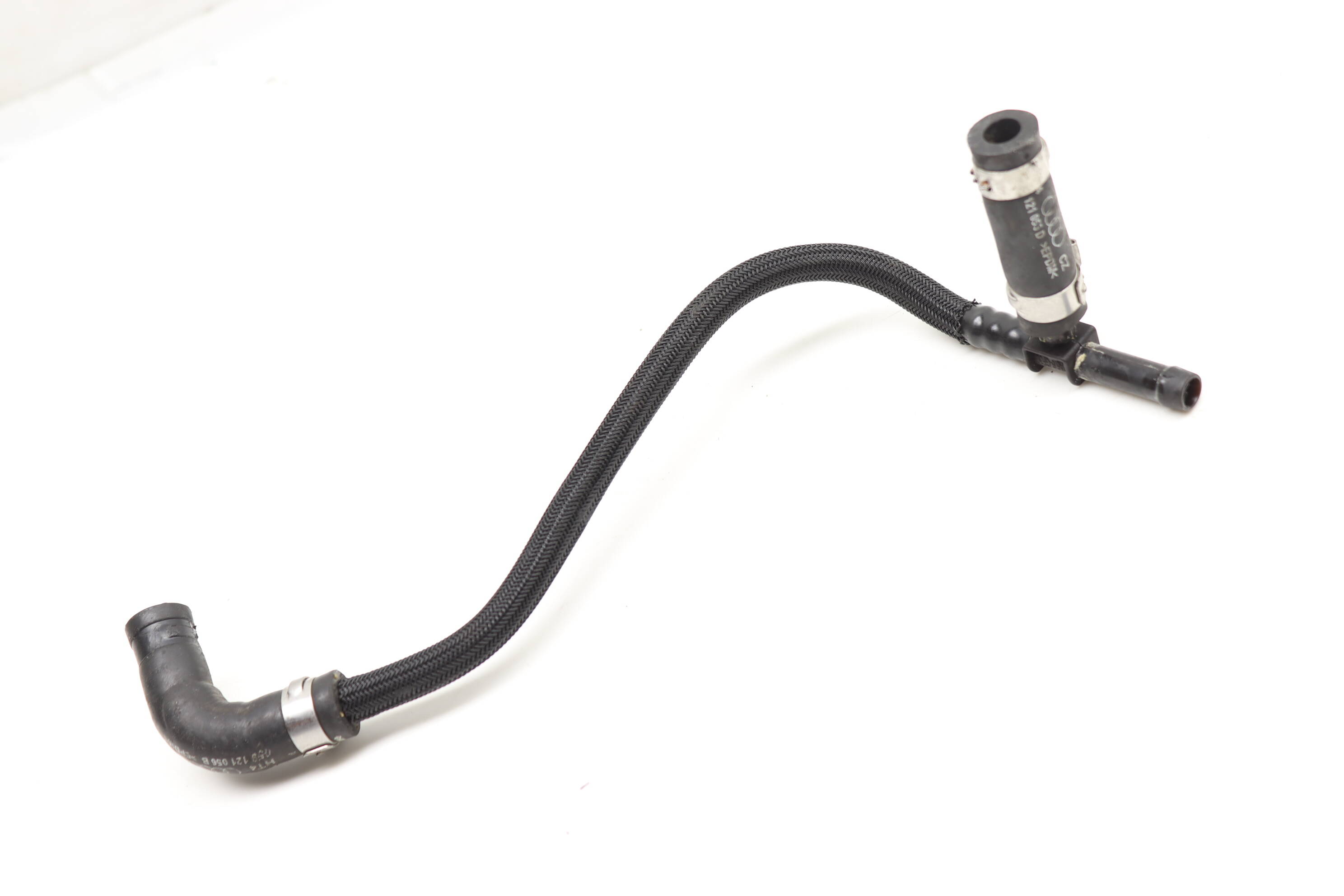 Audi Coolant Hose / Line (Q7, Q5) 059121086Q