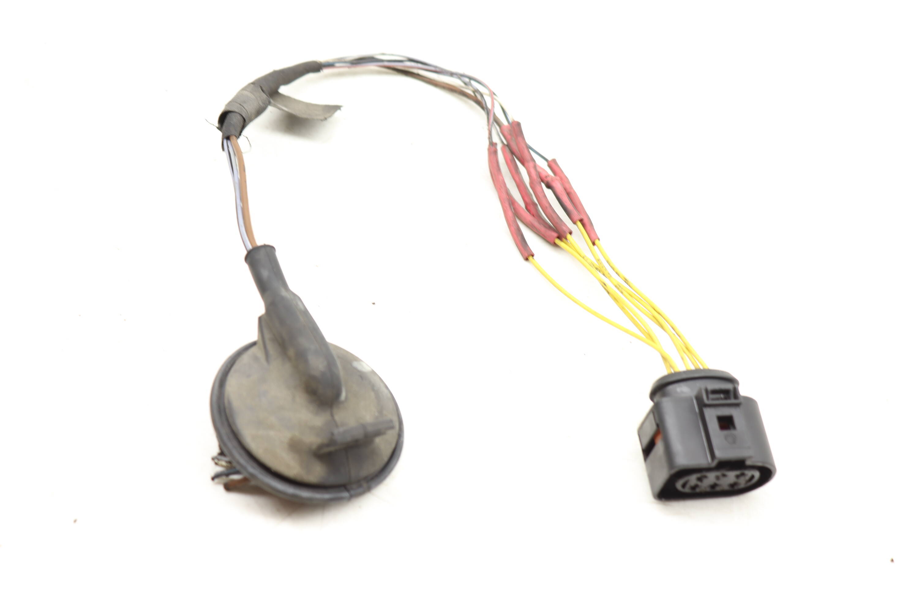 Audi Tail Light Wiring Harness Connector / Pigtail 1J0973733