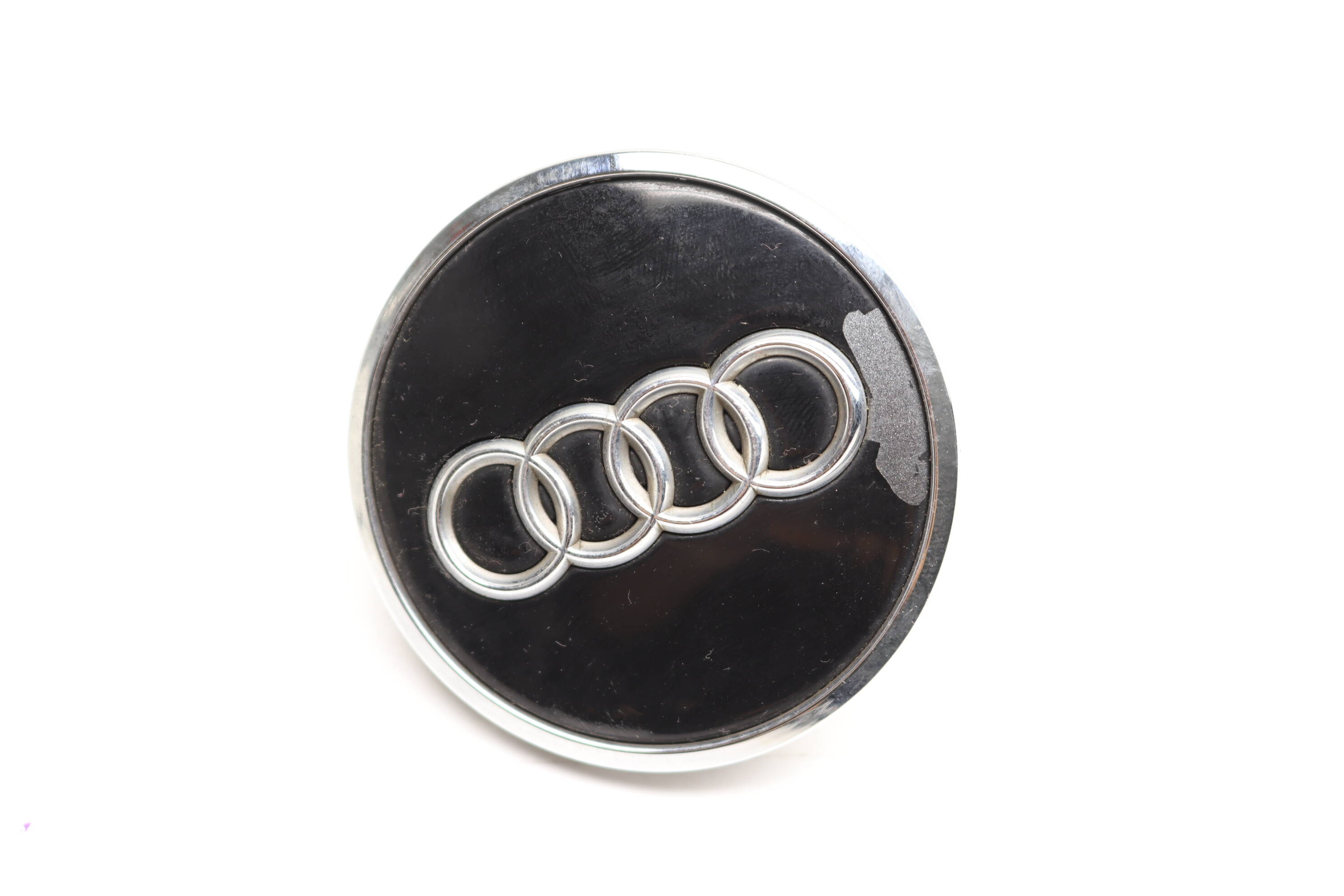 Audi Wheel Center Cap 8W0601170