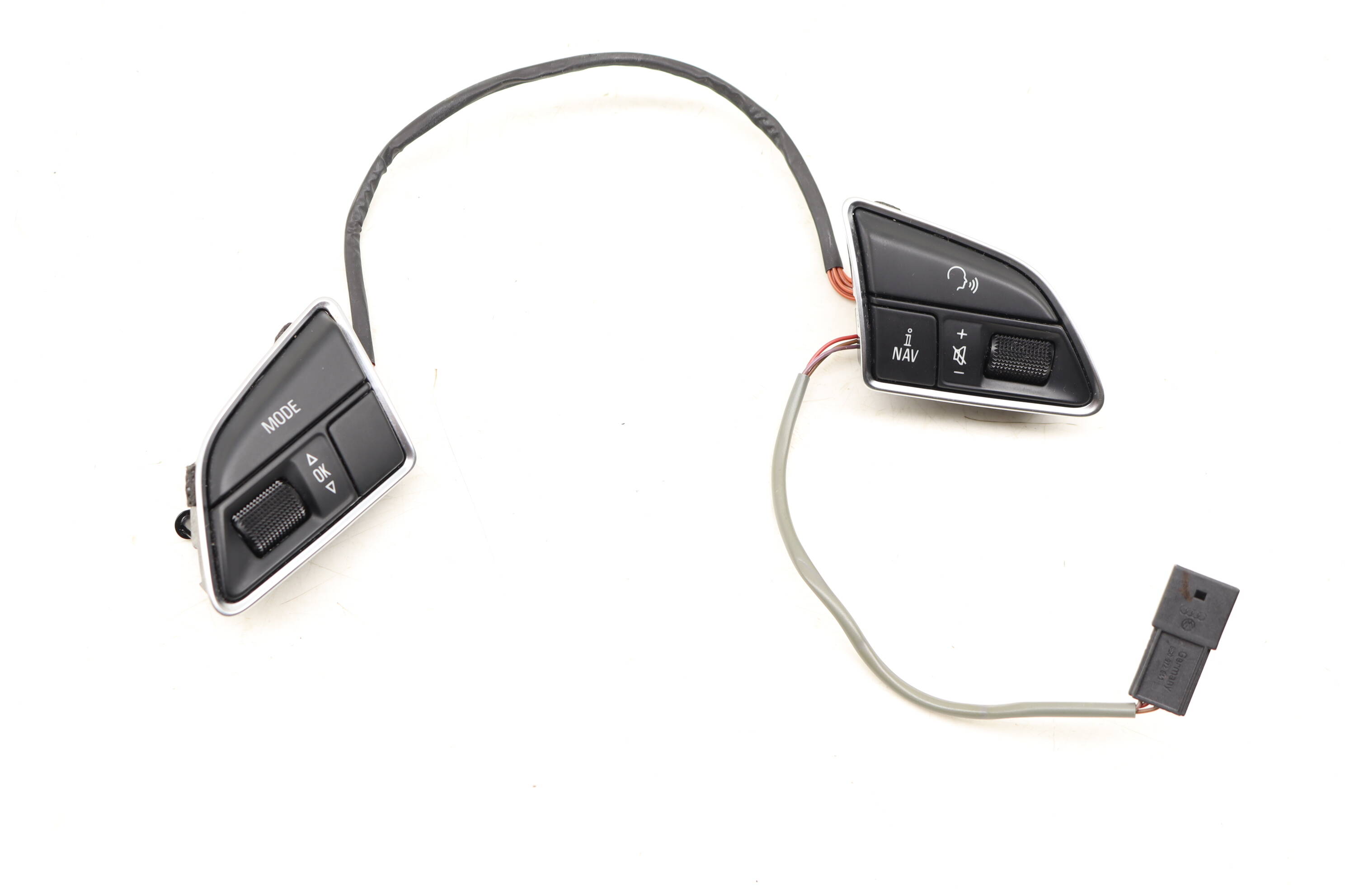 STEERING WHEEL CONTROL BUTTON / SWITCH SET - AUDI A4 ALLROAD A5 Q5 Q7