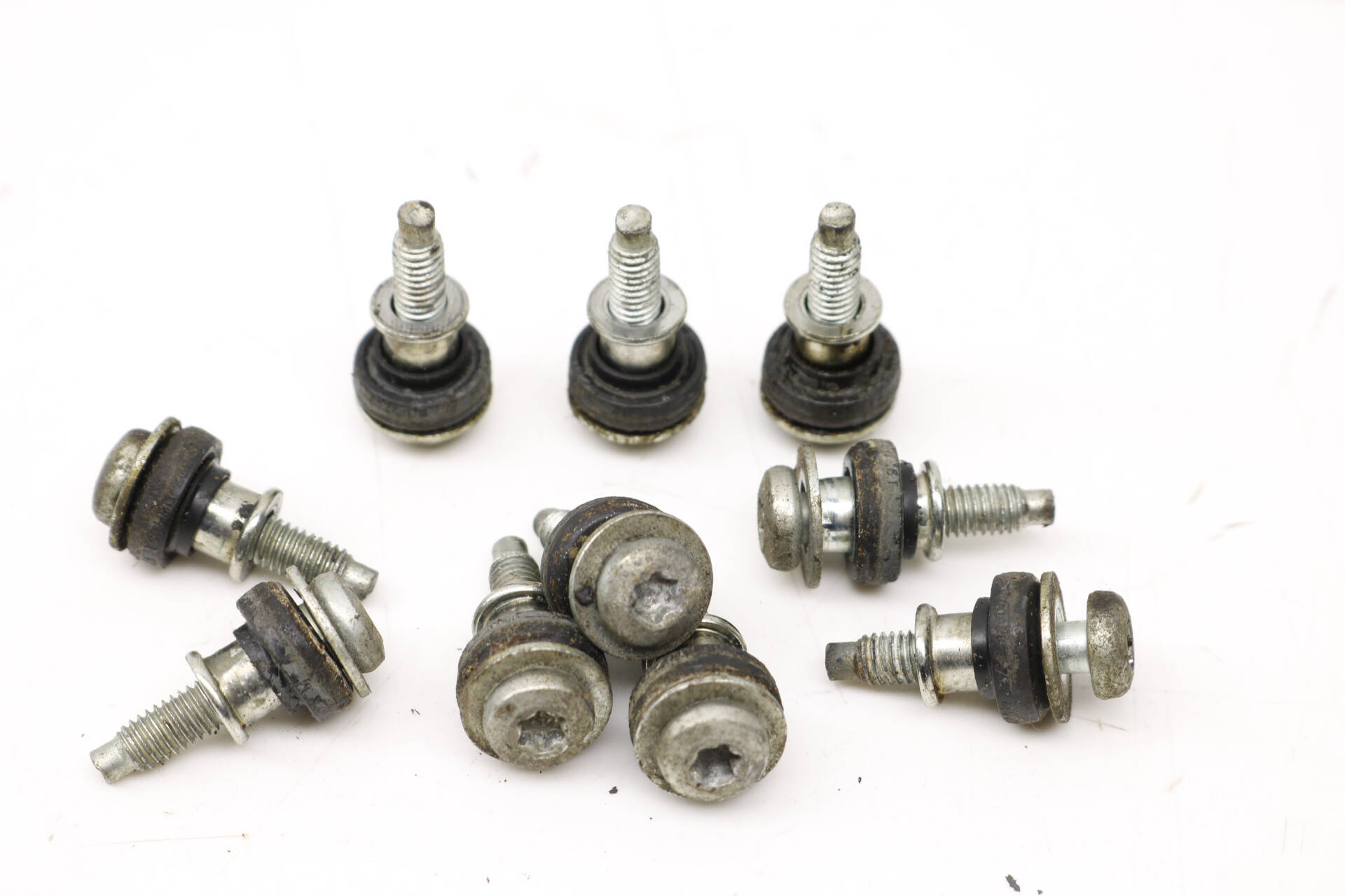 VALVE COVER BOLT / SCREW SET (10) - AUDI A6 A8 ALLROAD RS6 S4 VW