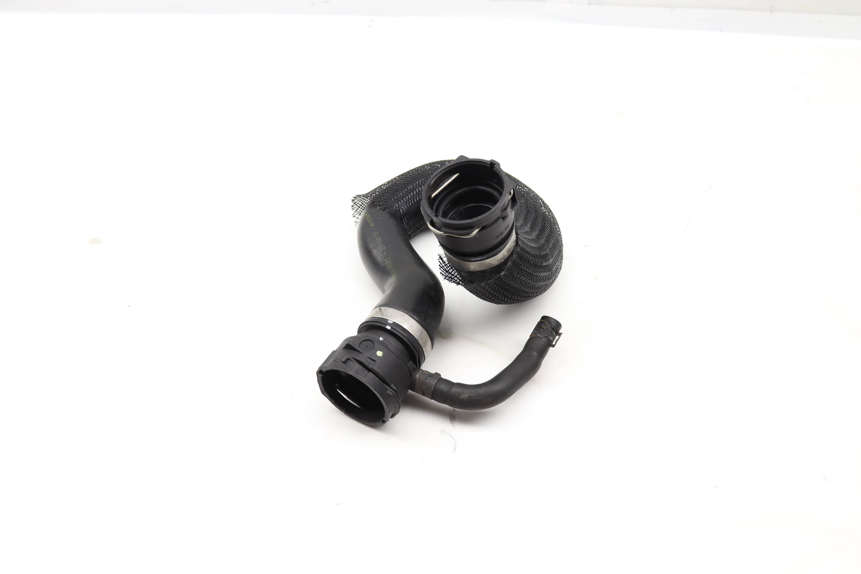 Audi Upper Radiator Coolant Hose / Line 4F0121101F