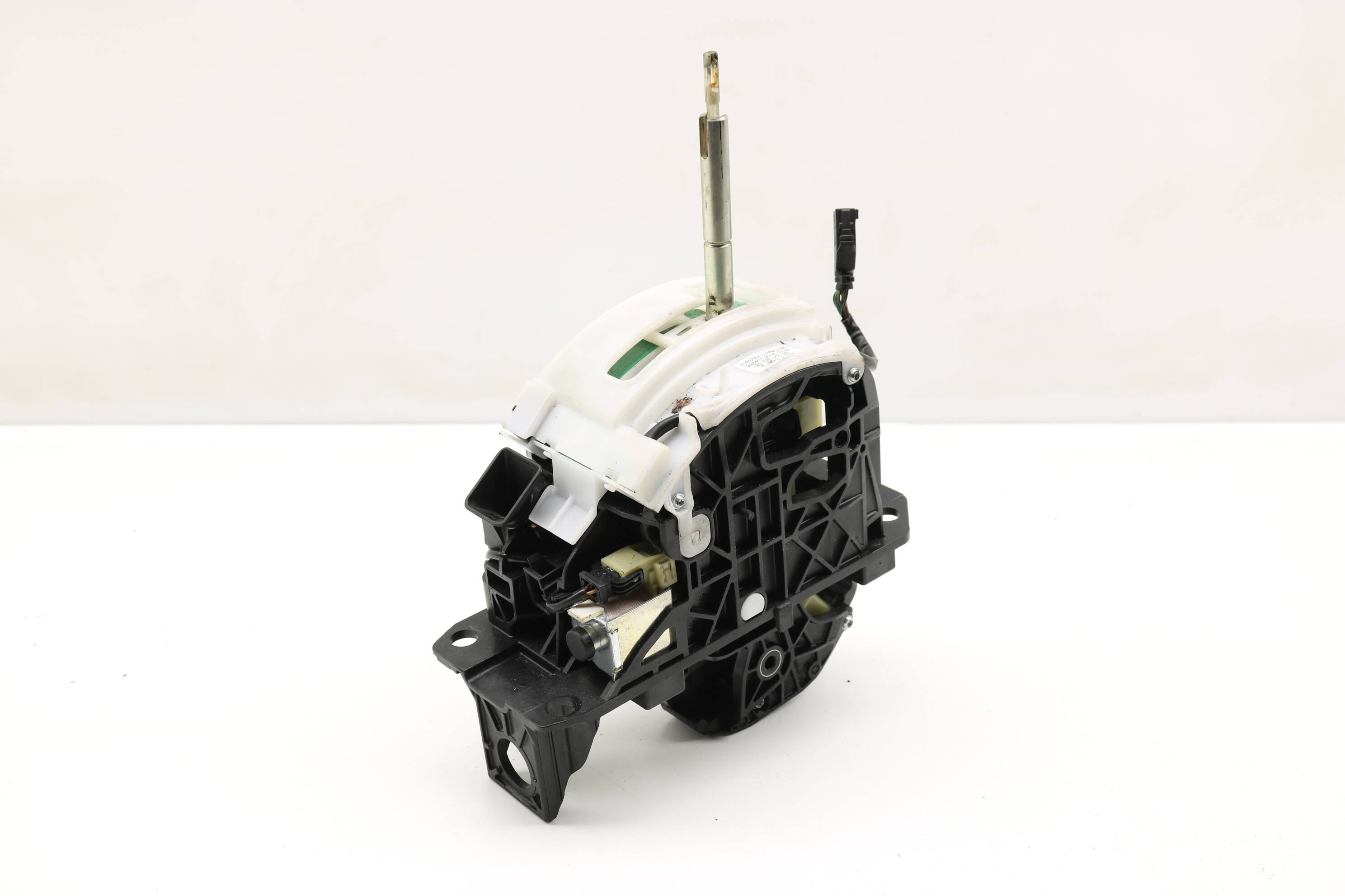 AUTOMATIC SHIFT / SHIFTER ASSEMBLY - AUDI Q7 - 4L1713041L