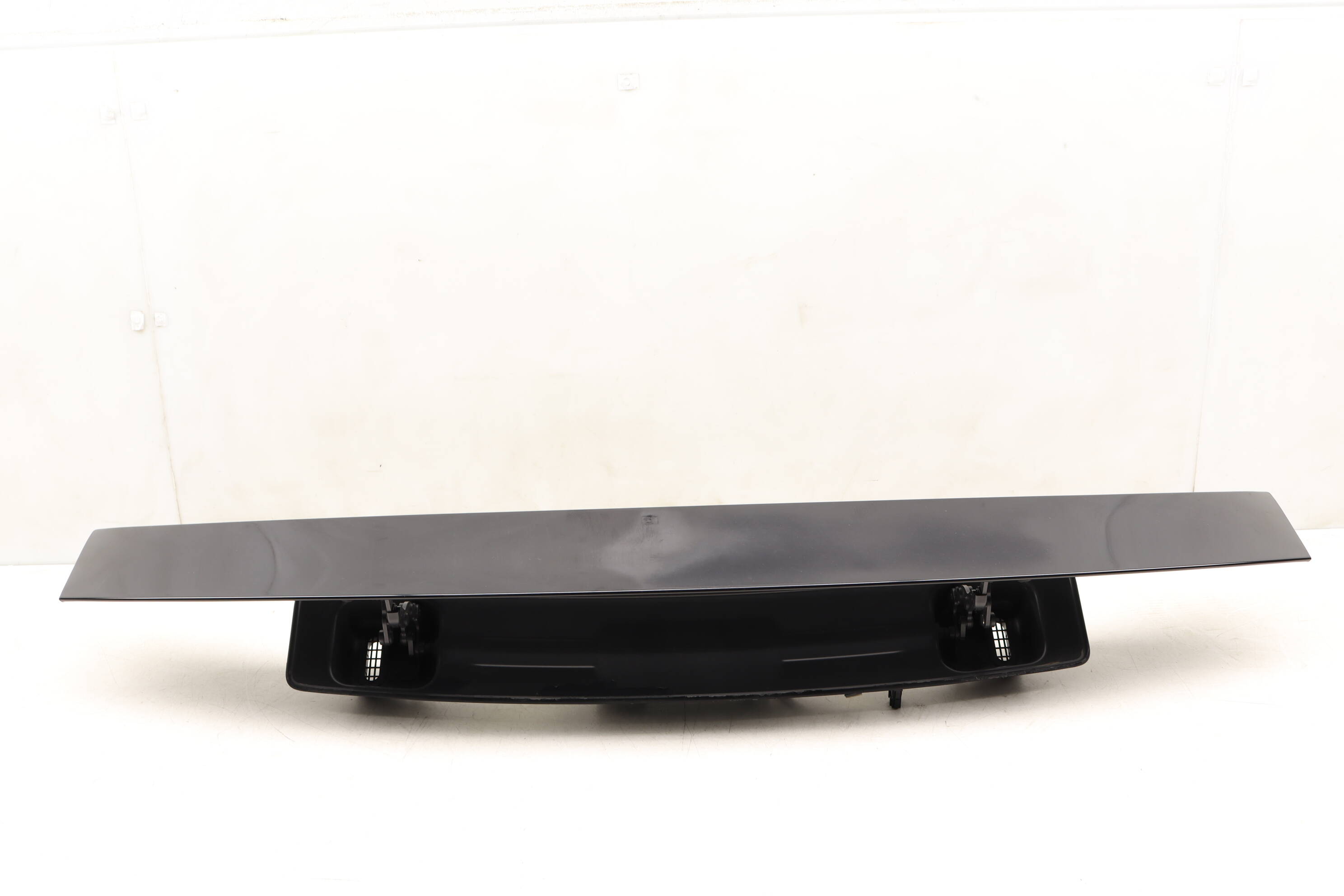 Audi Trunk Spoiler Assembly W/ Motor 4G8827948F