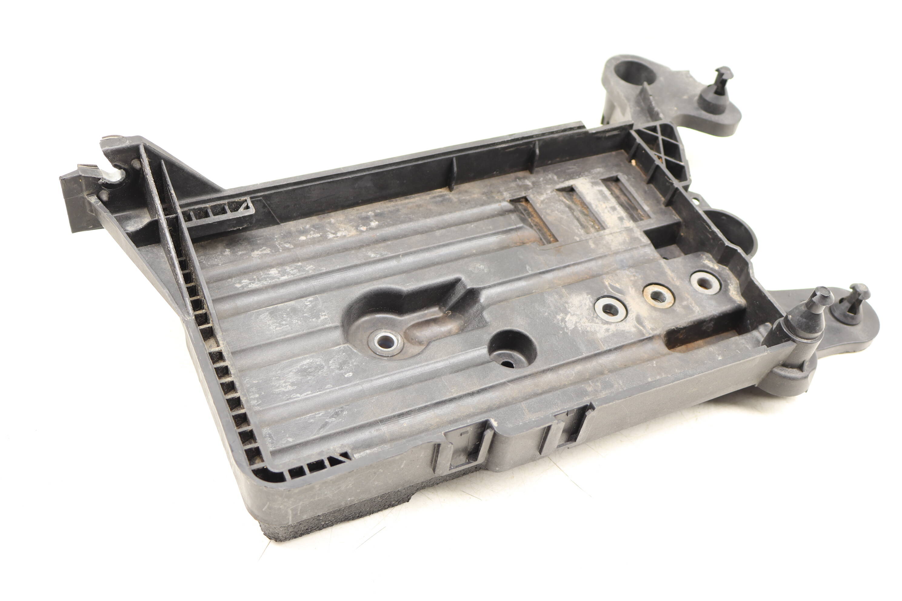 VW Battery Tray 5Q0915331J
