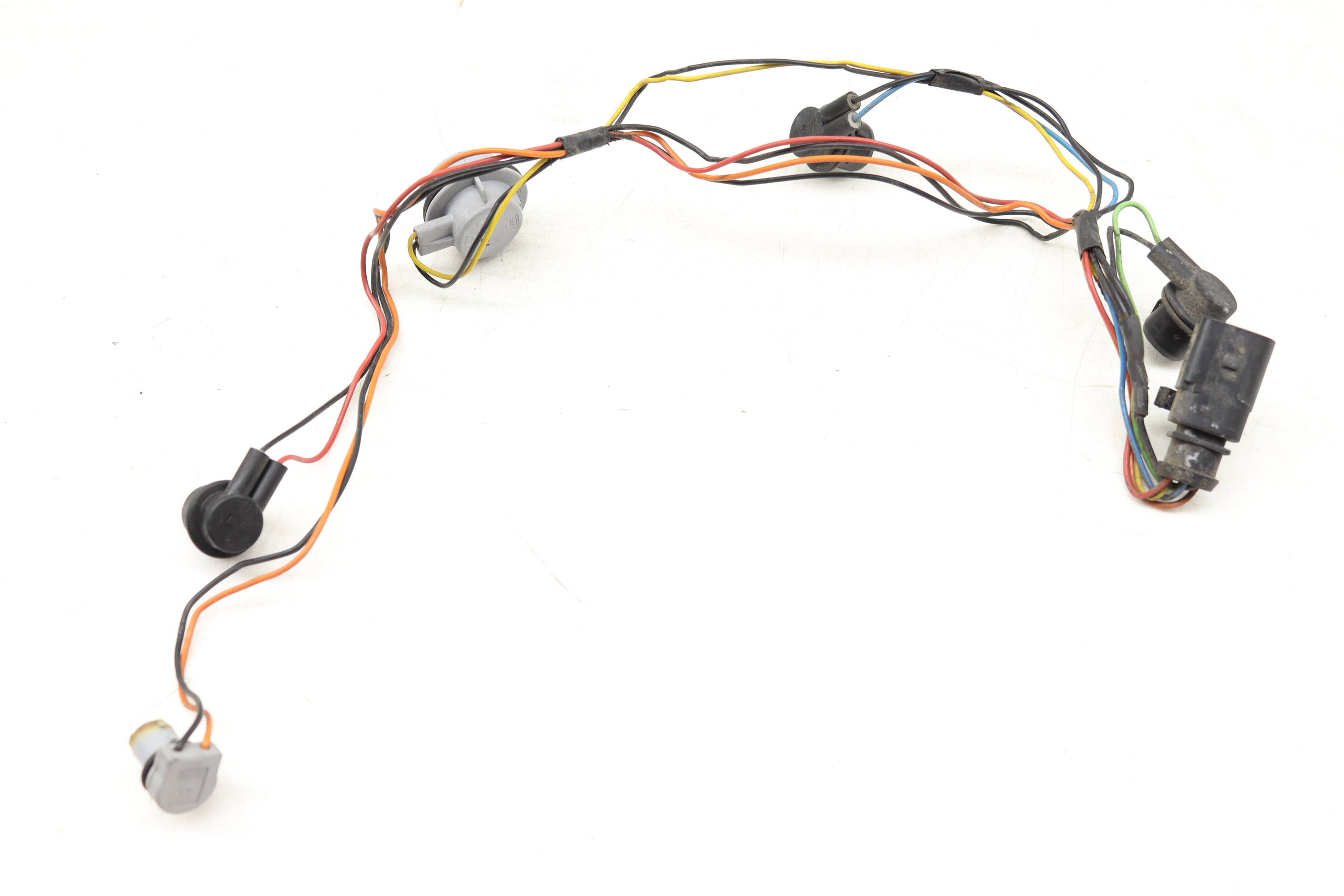 Audi Lower Tail Light Bulb Socket Holder / Harness 8R0945221B