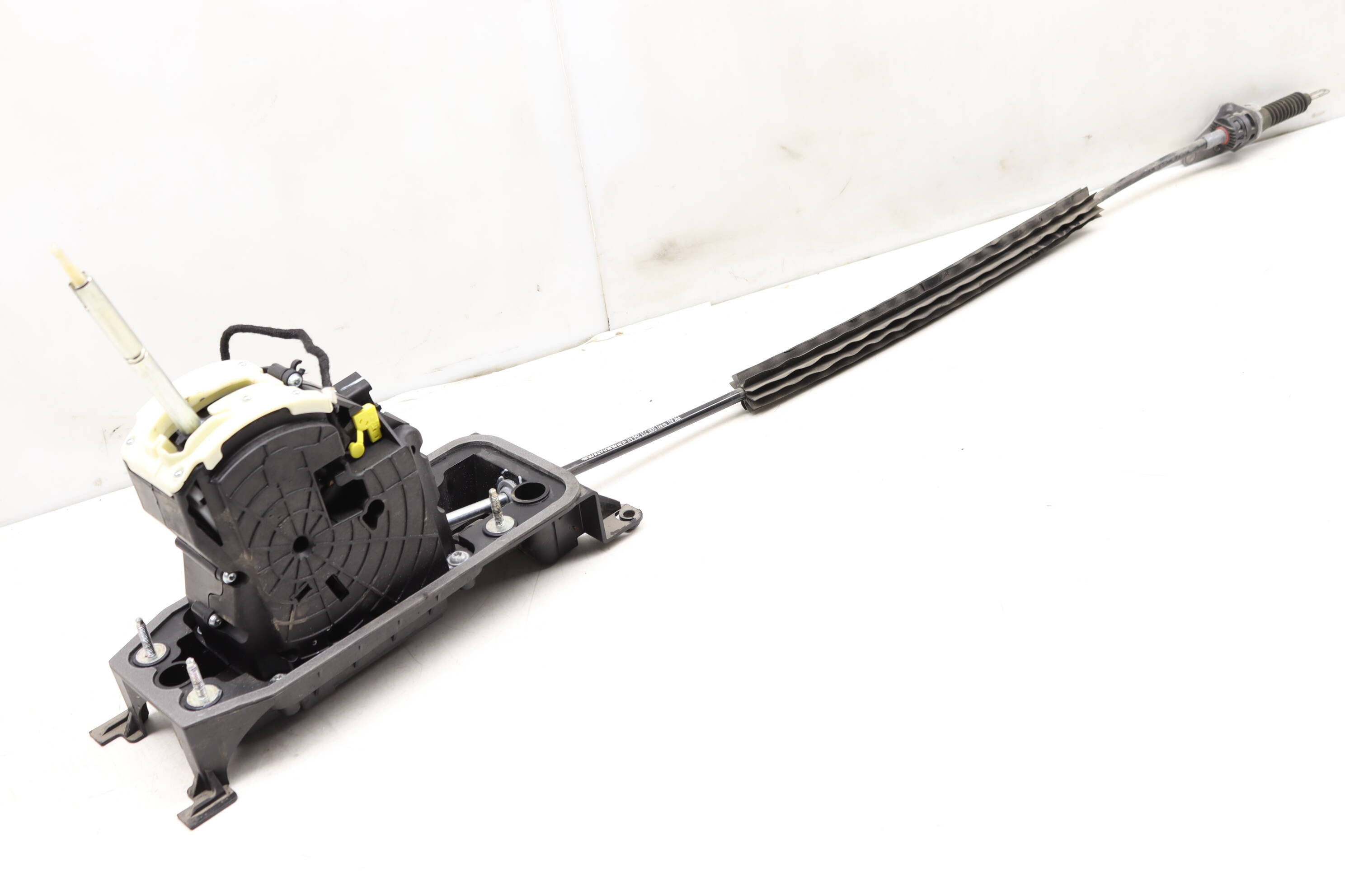 Audi Automatic Shifter Assembly W/ Linkage 8V1713023AG
