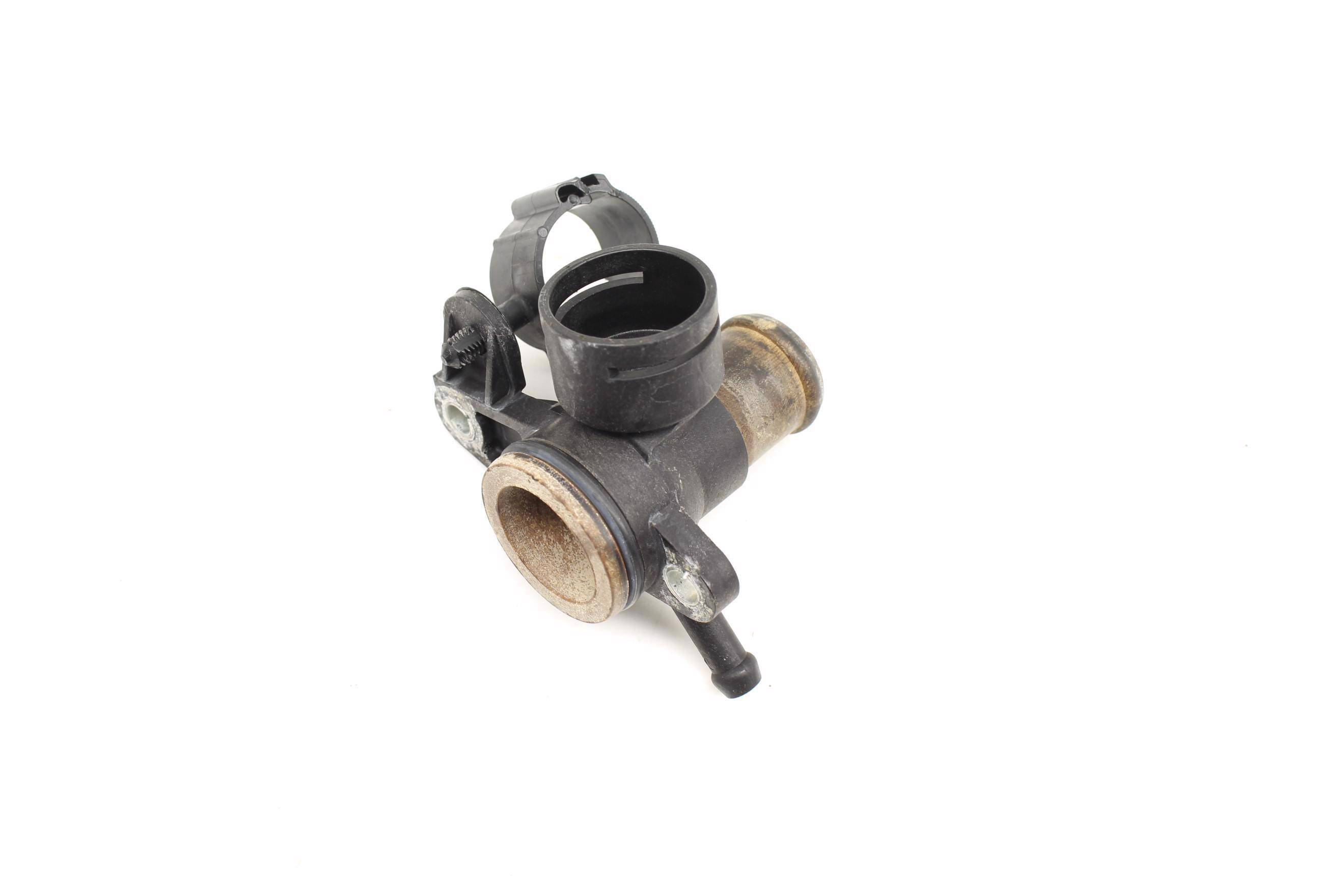 CYLINDER HEAD COOLANT FLANGE - AUDI A3 Q3 S3 TT TTS VW BEETLE CC EOS