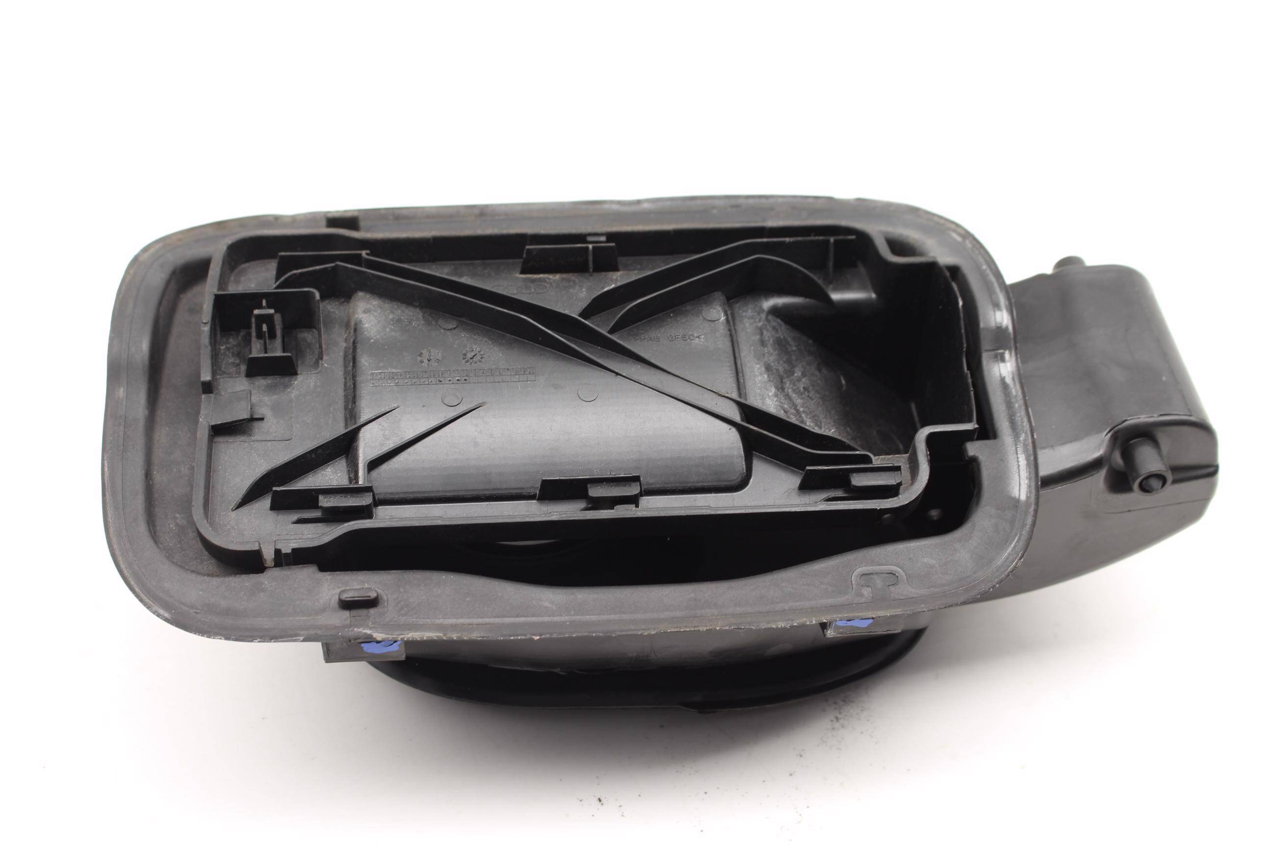 Audi Gas / Fuel Filler Door Bracket 4G0809906C