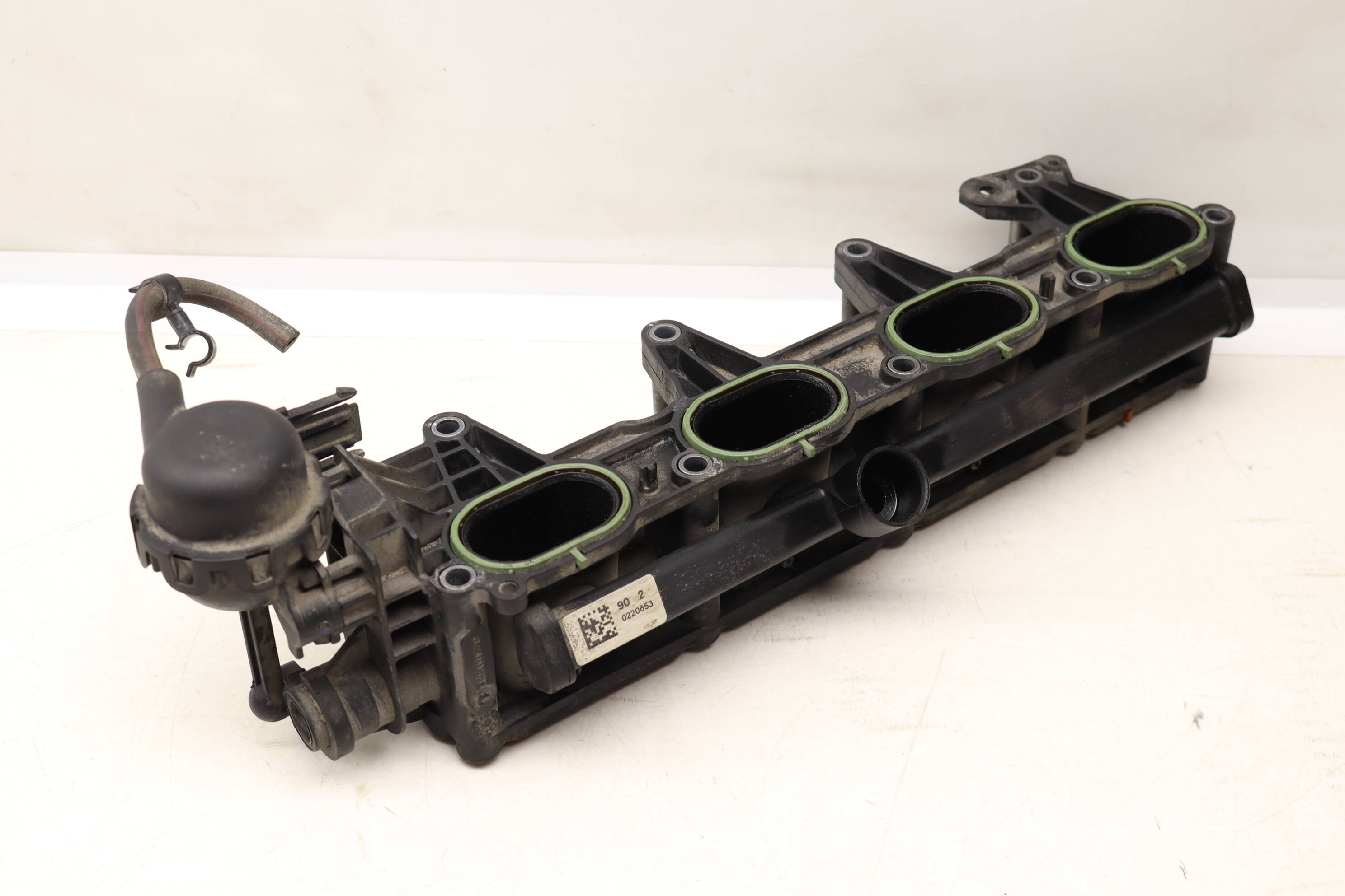 Audi Lower Intake Manifold Distributor 06H133209F