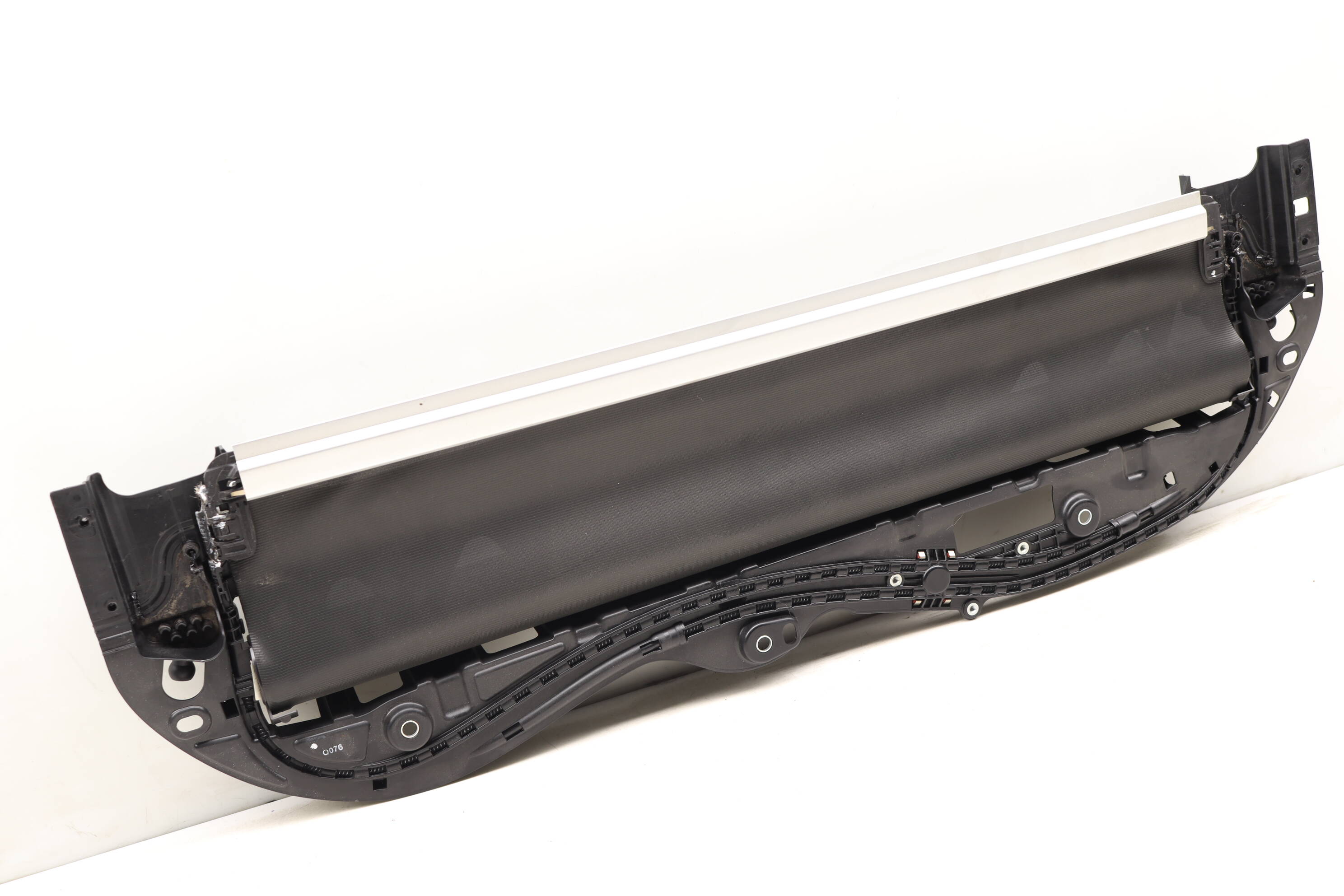 Porsche Sunroof Shade / Sunshade Assembly (Macan) 95B898025