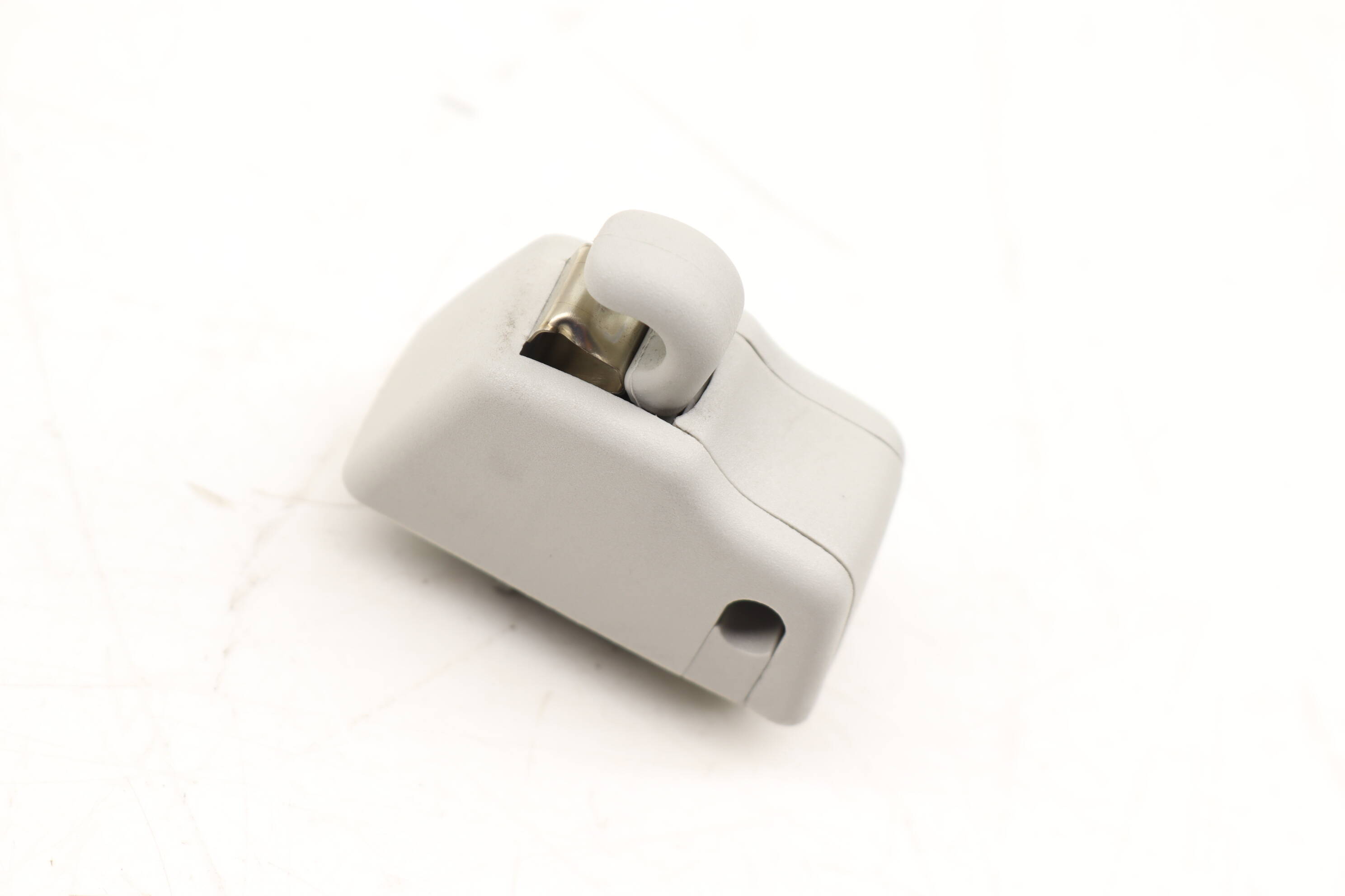 Audi Left Sun Visor Clip / Bracket (Q7) 4L0859561