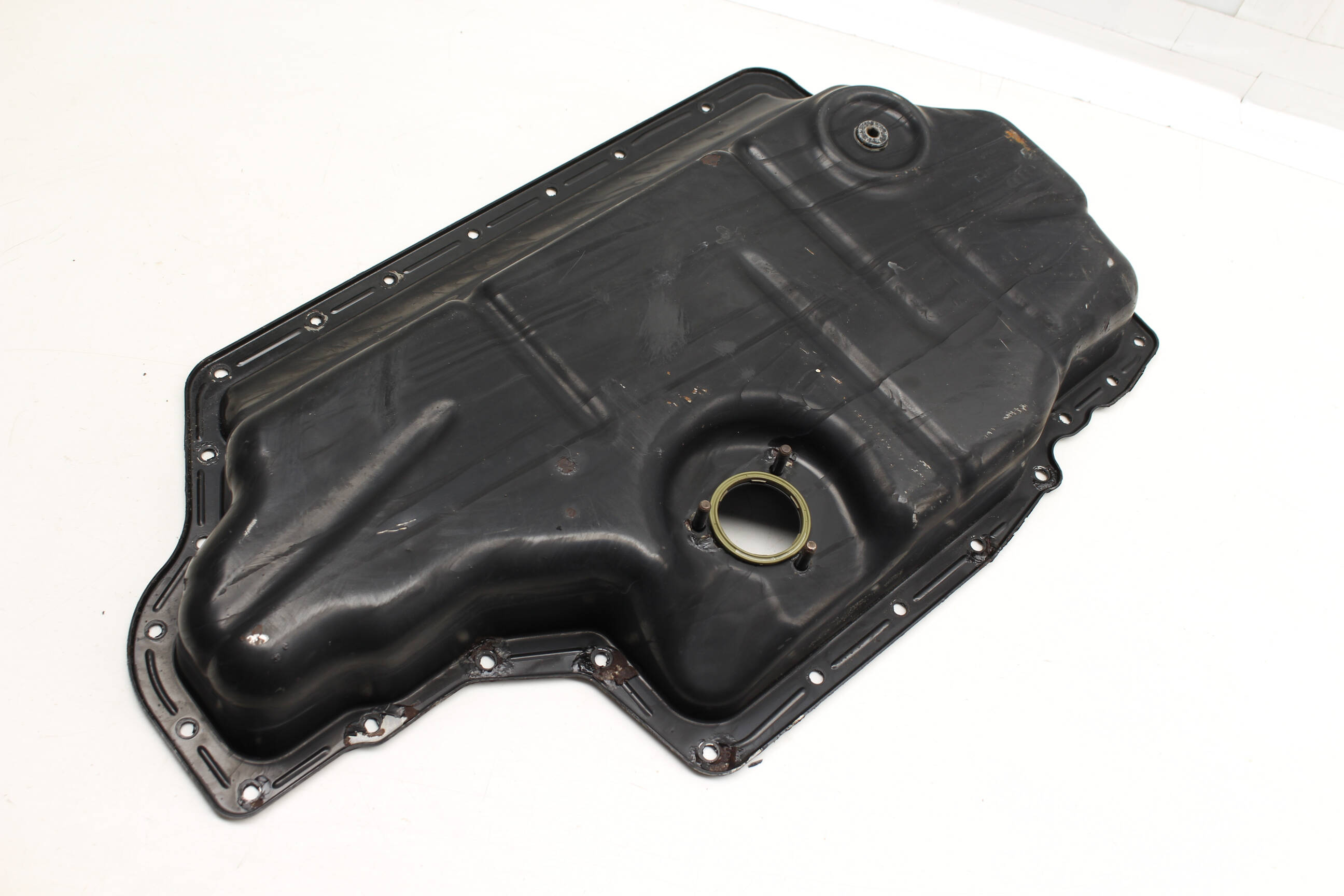 LOWER ENGINE OIL PAN / SUMP - AUDI S6 S8 - 07L103602J