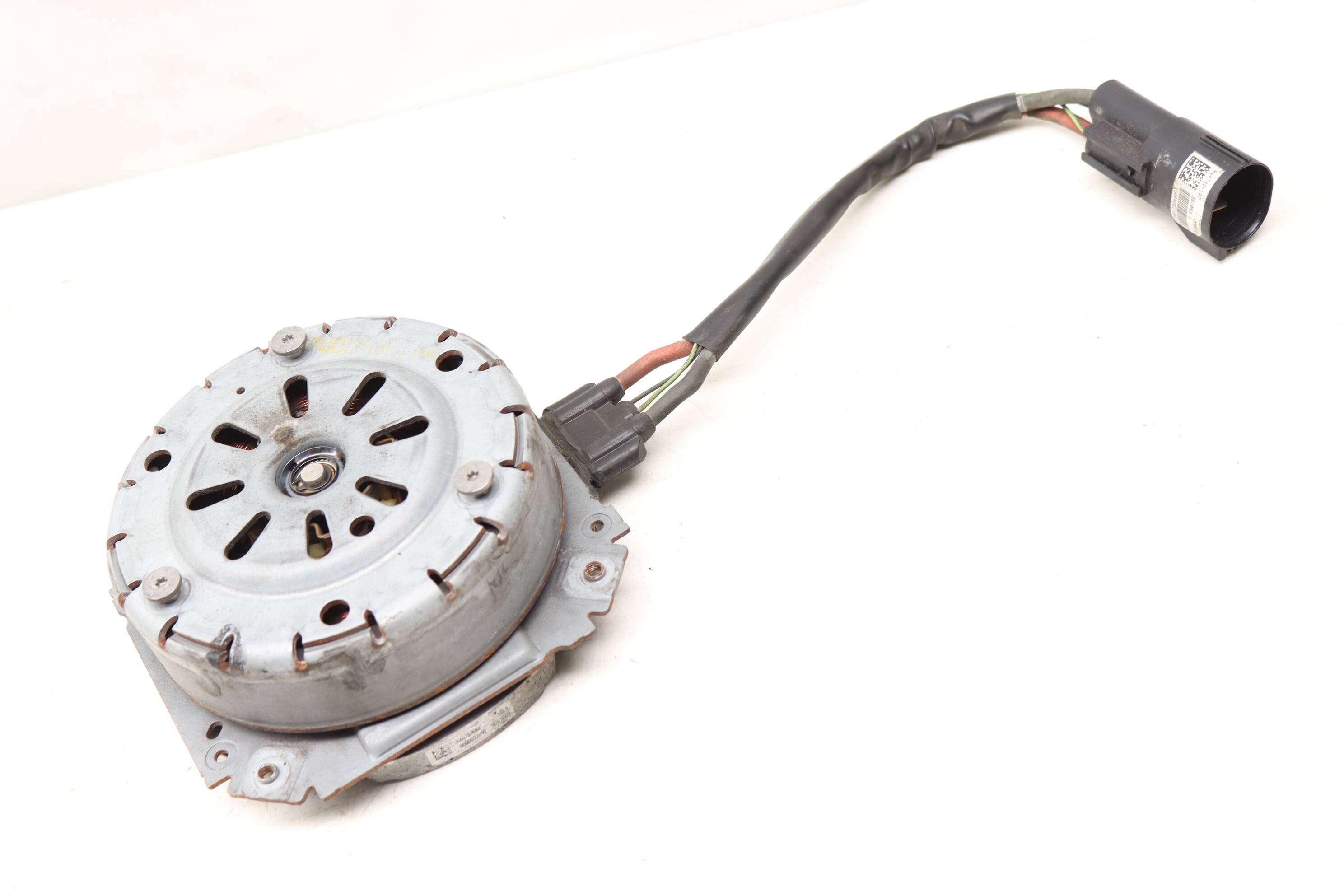 Porsche Electric Cooling Fan Motor (Panamera) 97062403701