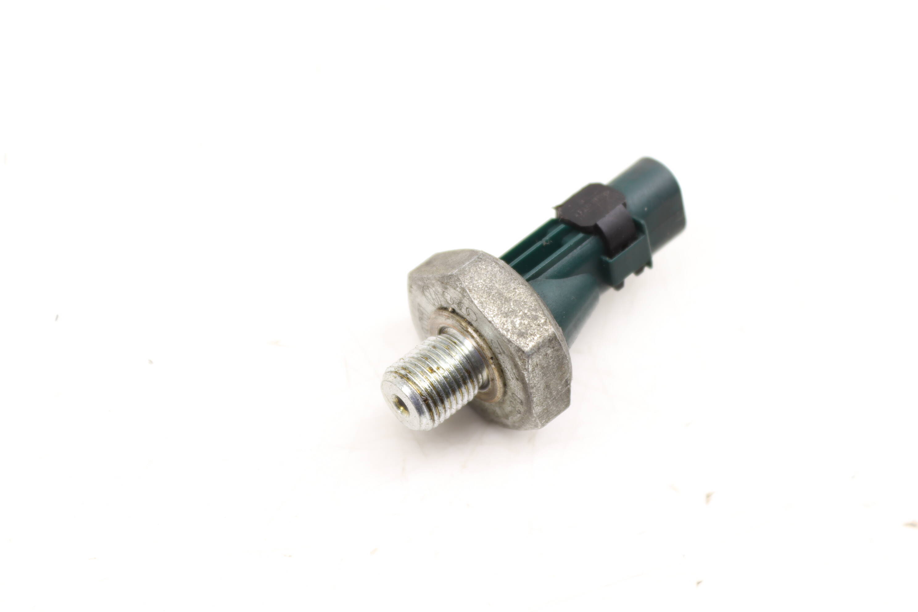 Audi Engine Oil Pressure Switch / Sensor 06L919081