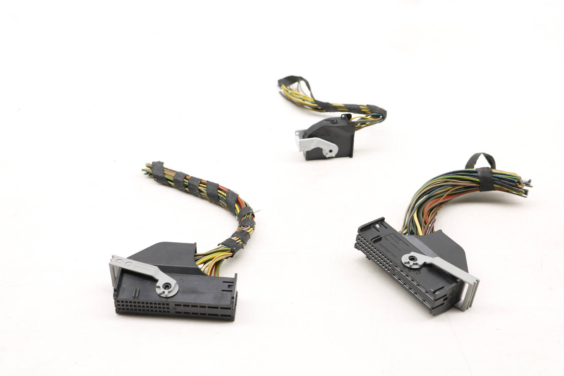 FRM3 FOOTWELL MODULE WIRING HARNESS CONNECTOR / PIGTAIL SET - BMW 323I