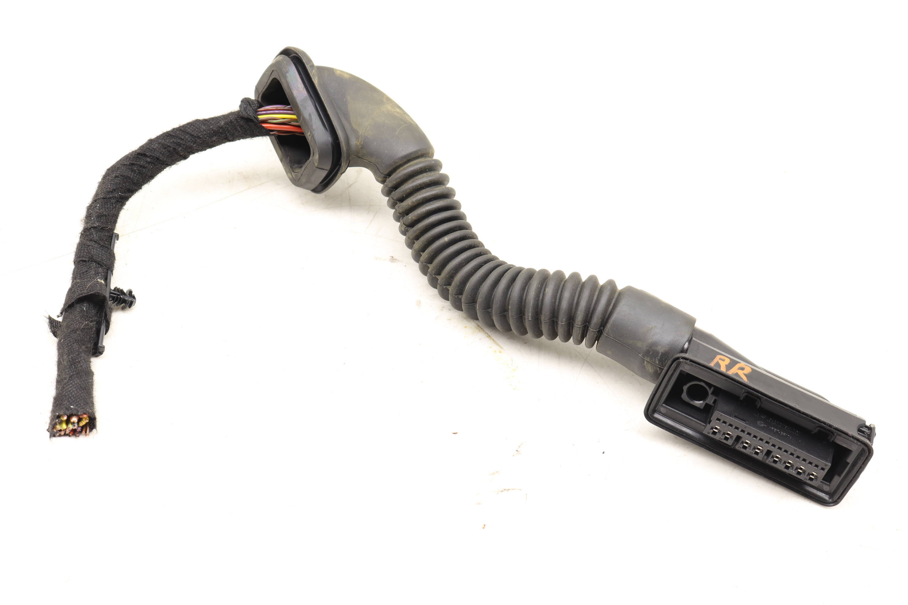 Mercedes-Benz Door Wiring Harness Connector / Pigtail 2225462780