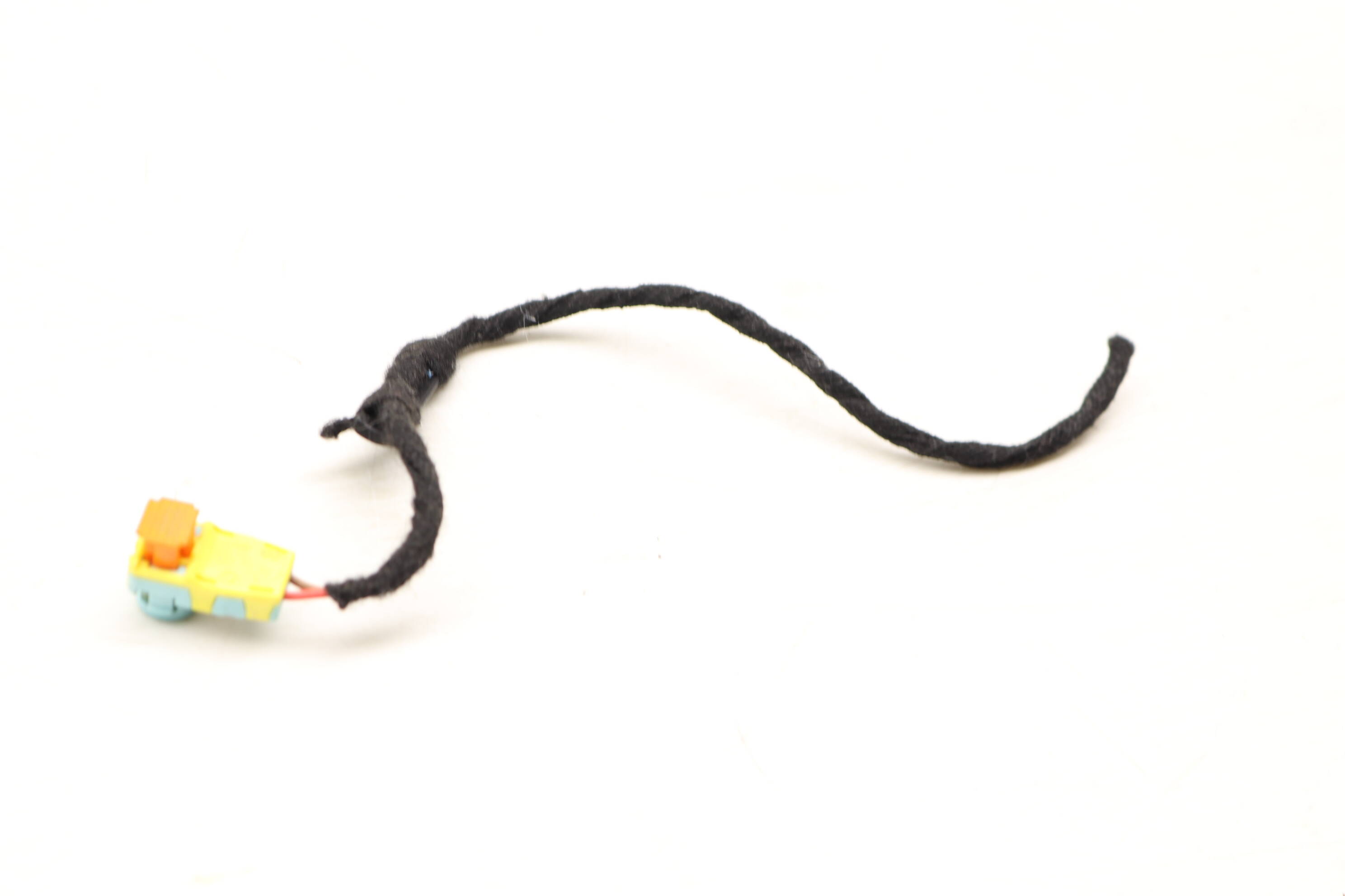 Audi 2-Pin Wiring Connector / Pigtail 8T0972562A