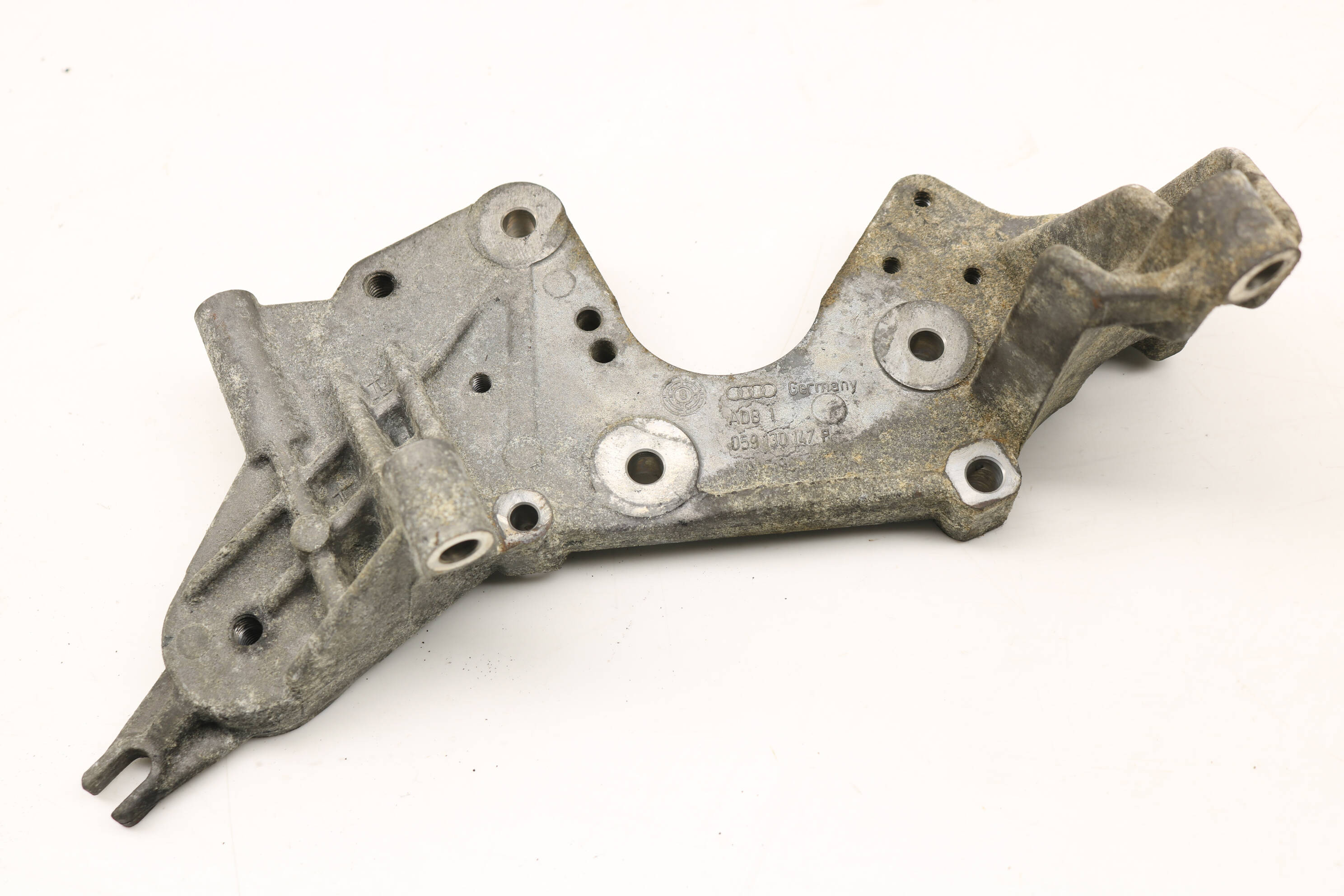 Audi High Pressure Fuel Pump Mount / Bracket (Q7, Q5) 059130147P
