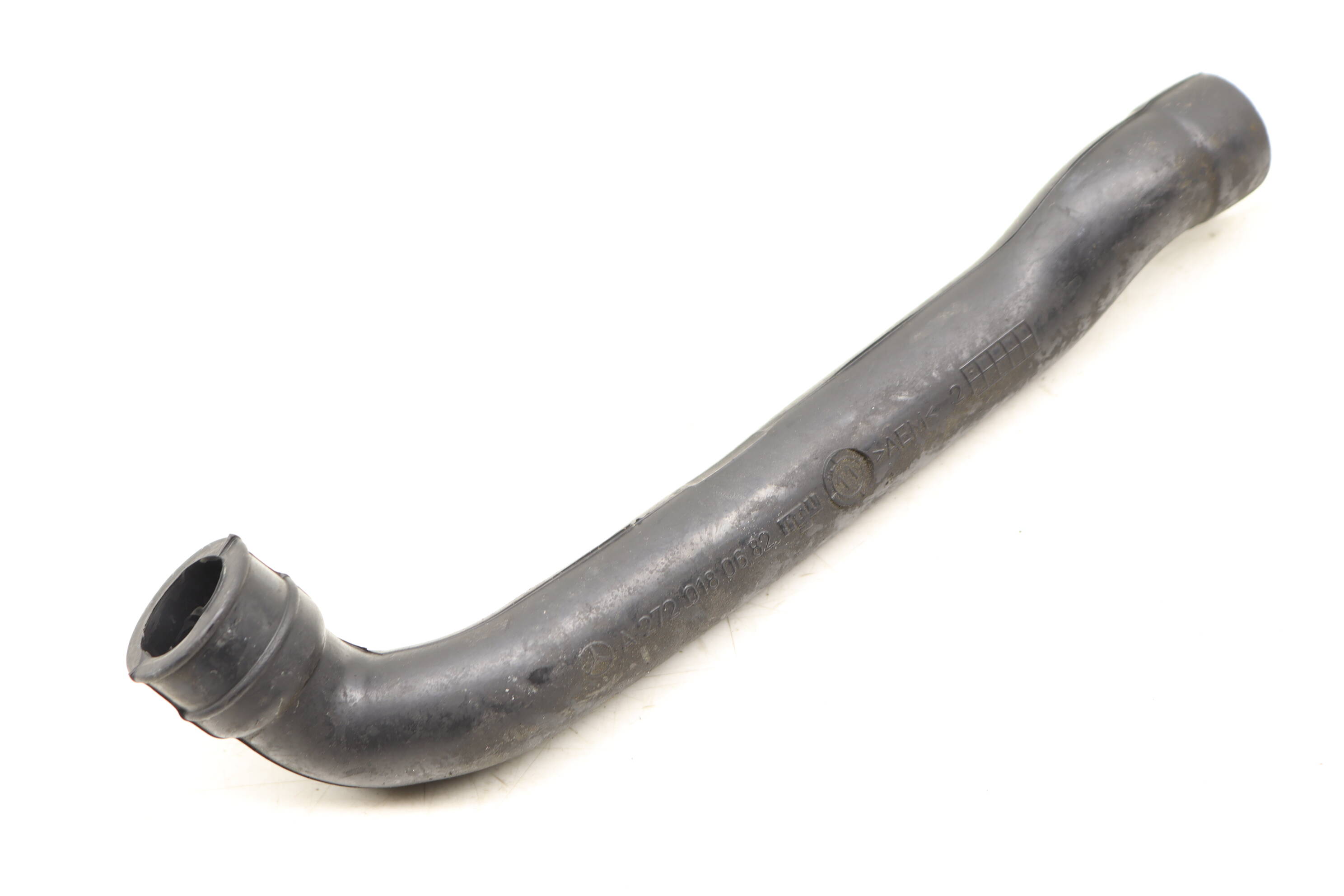 Mercedes-Benz Crankcase Breather Hose / Line 2720180682
