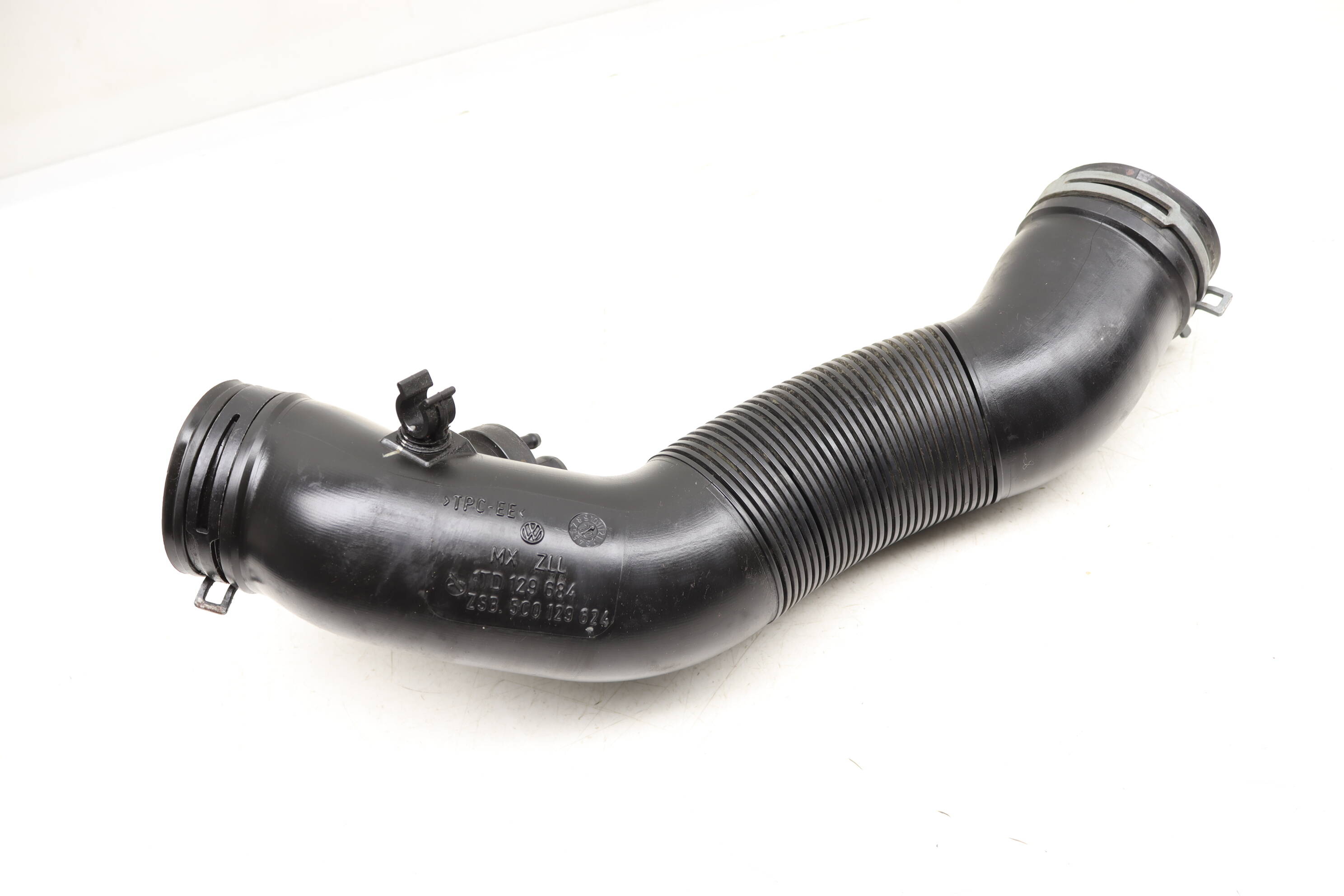 VW Air Intake Hose / Tube / Duct (Jetta) 1TD129684