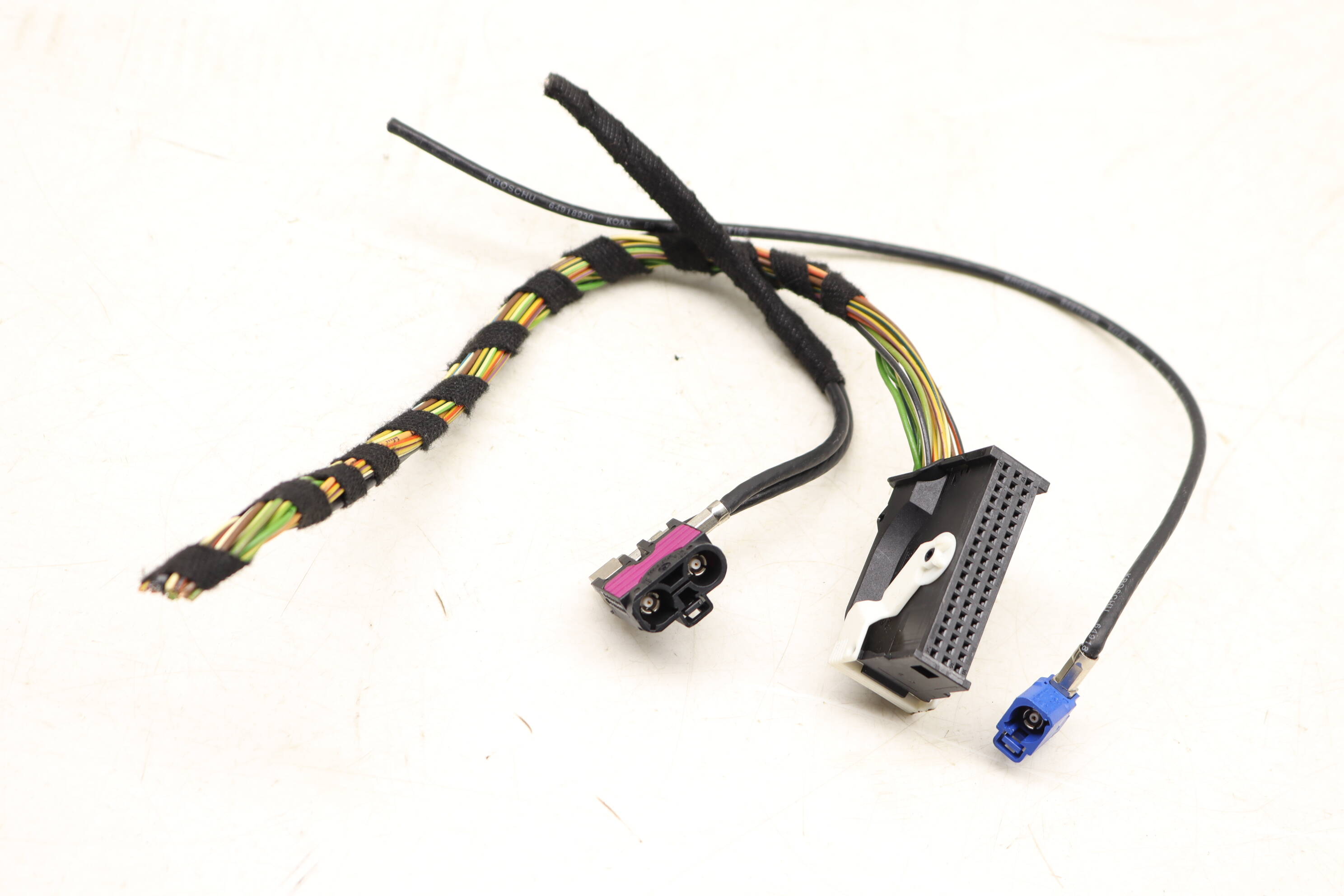 Telematics Communication Module Wiring Connector / Pigtail