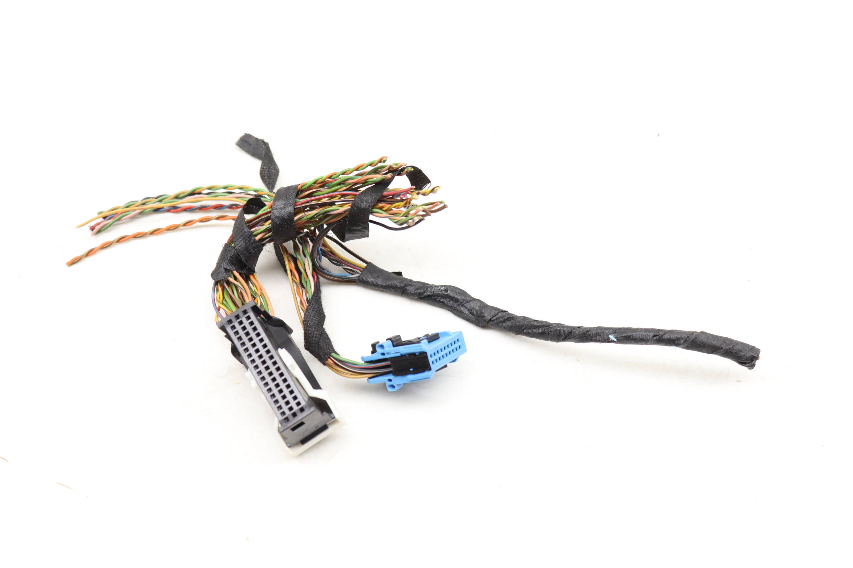 BMW Central Gateway Module Wiring Connector / Pigtail