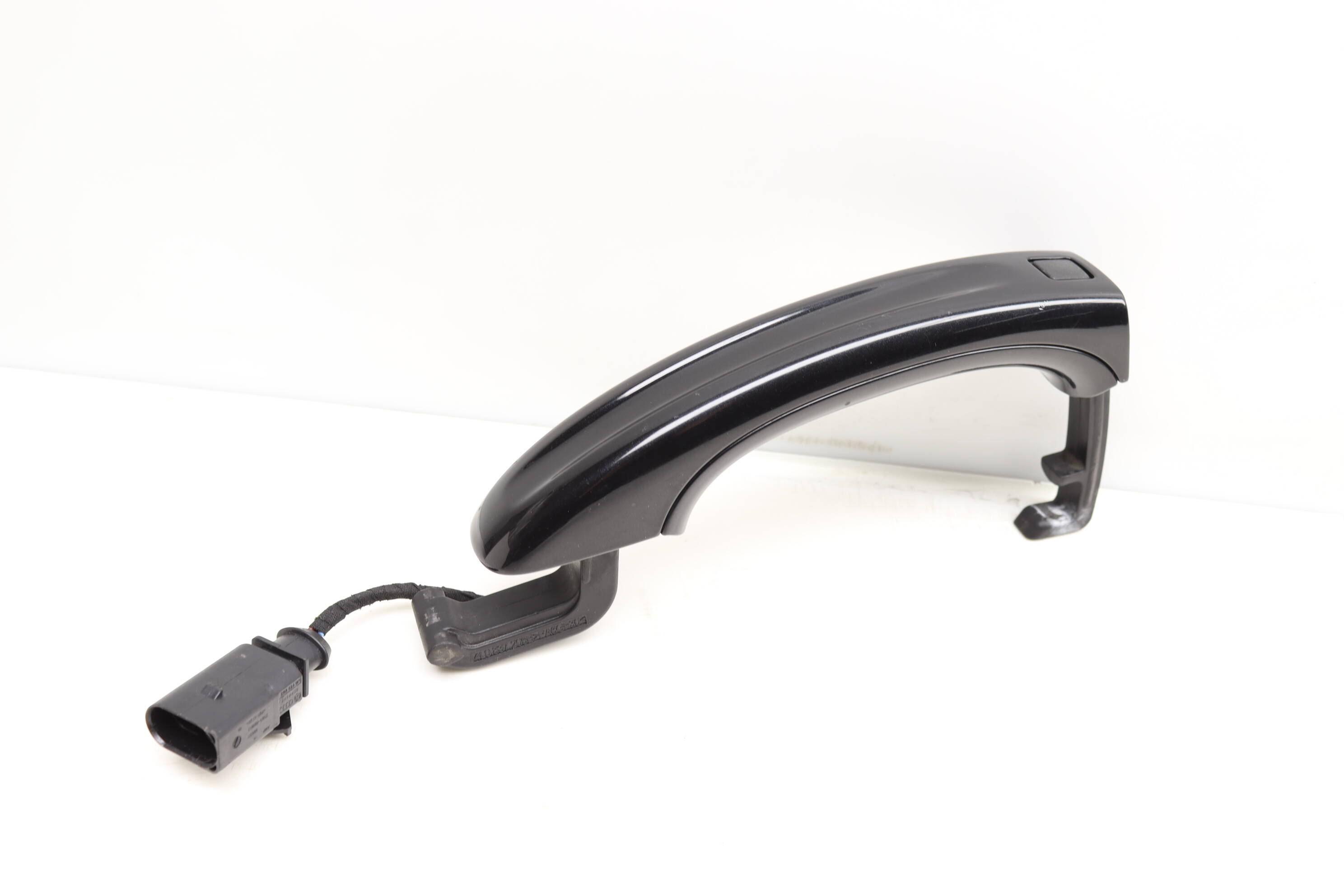 FRONT RIGHT - EXTERIOR DOOR HANDLE BRACKET - AUDI Q7 - 4L1837886H