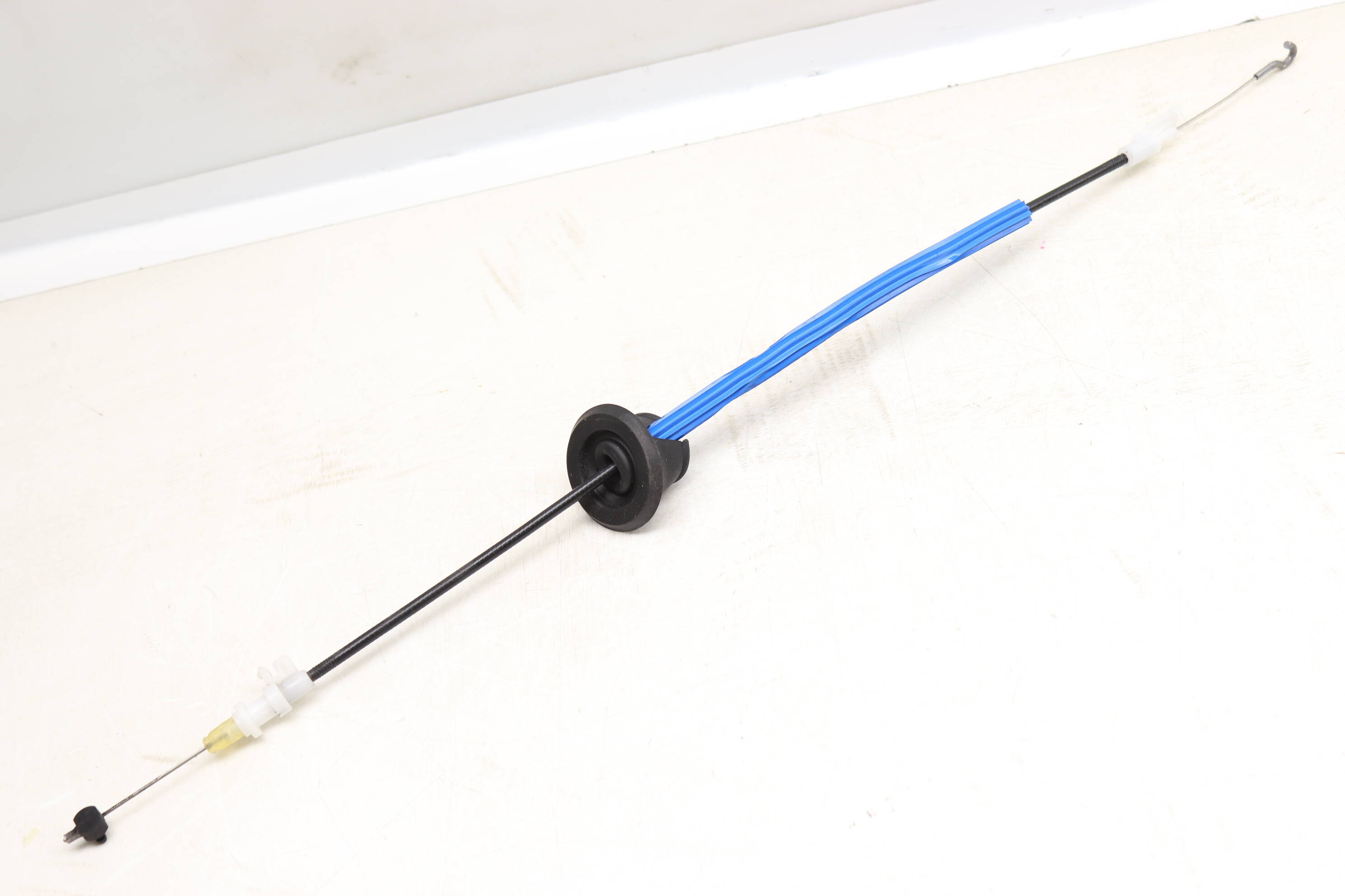 Audi Front Interior Door Handle Release / Bowden Cable 8K0837085A