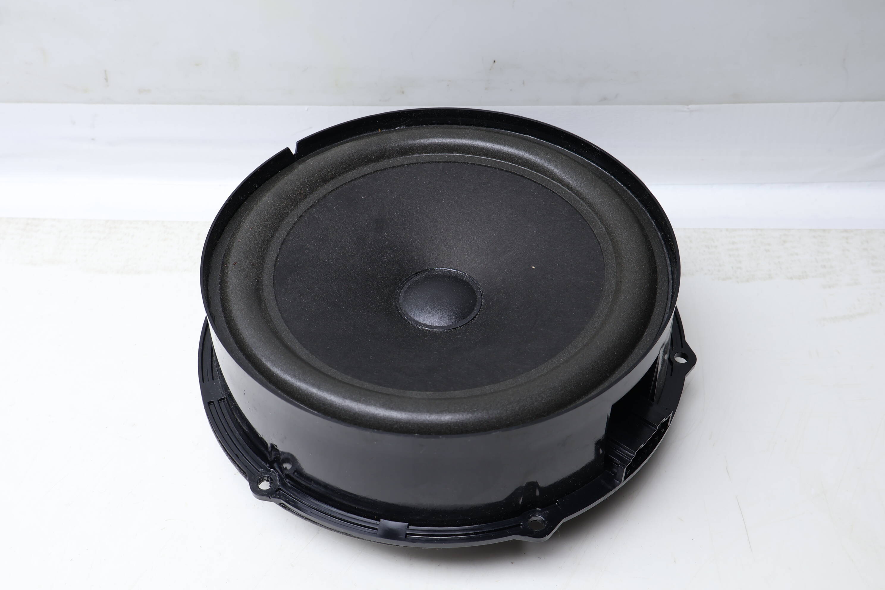 VW Door Speaker / Woofer (Touareg) 7P6035454