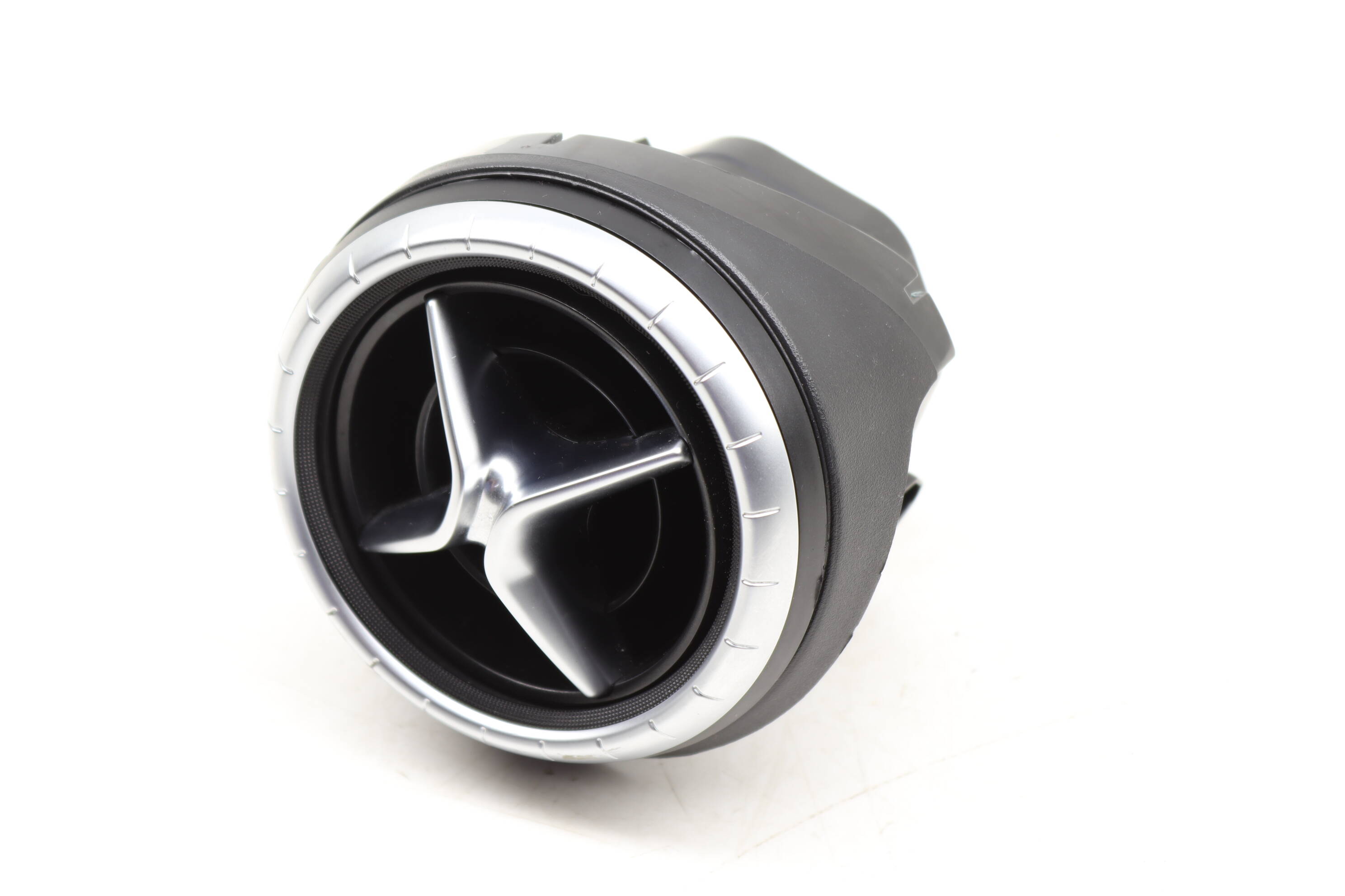 Mercedes-Benz Dash Air Vent (CLA250, CLA45 AMG) 1178300554