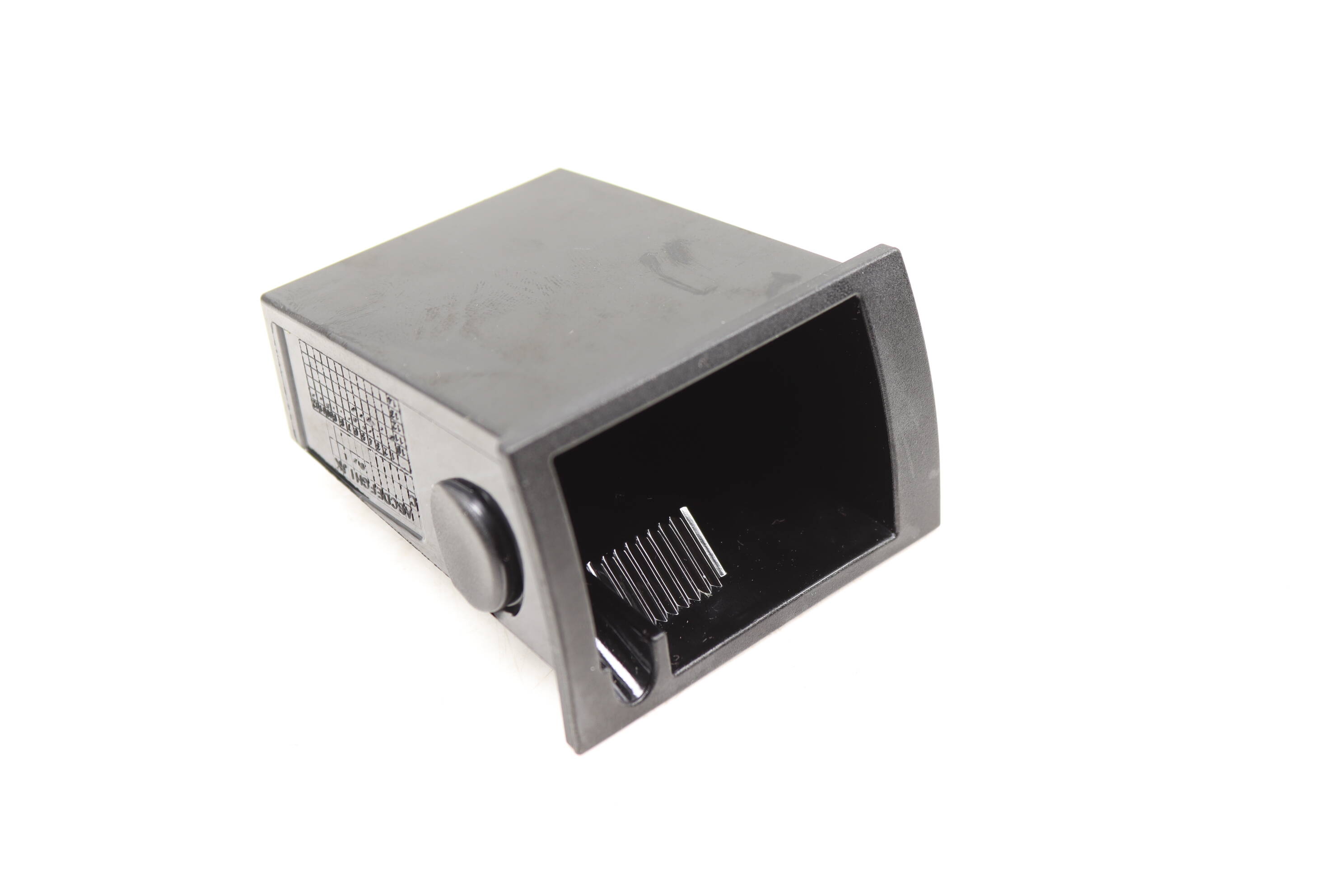 REAR - CENTER CONSOLE ASHTRAY / ASH TRAY INSERT - MERCEDES-BENZ C230
