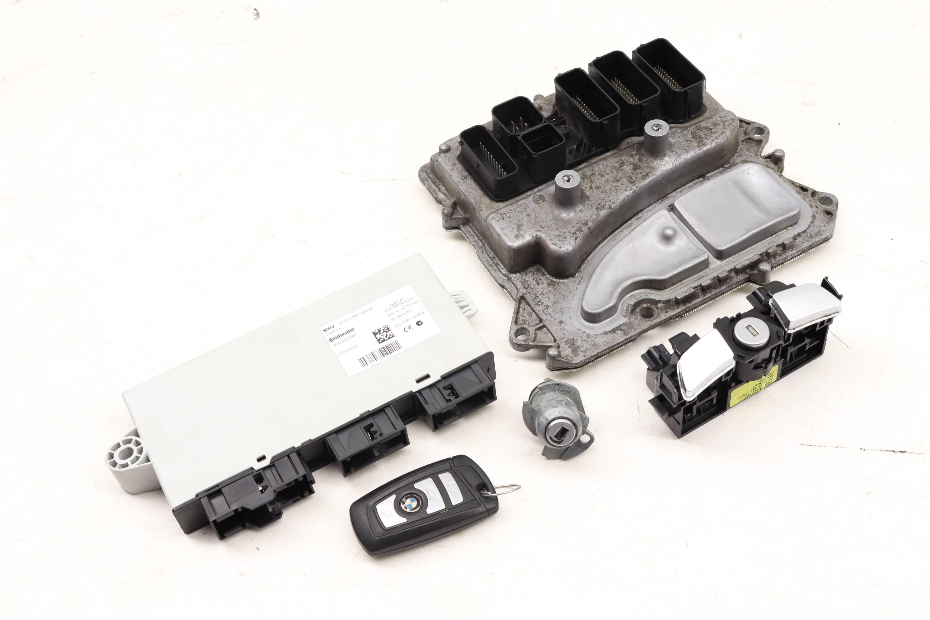 BMW Ecu Dme / Cas4 Theft Locking Module / Lock Cylinder W/ Key