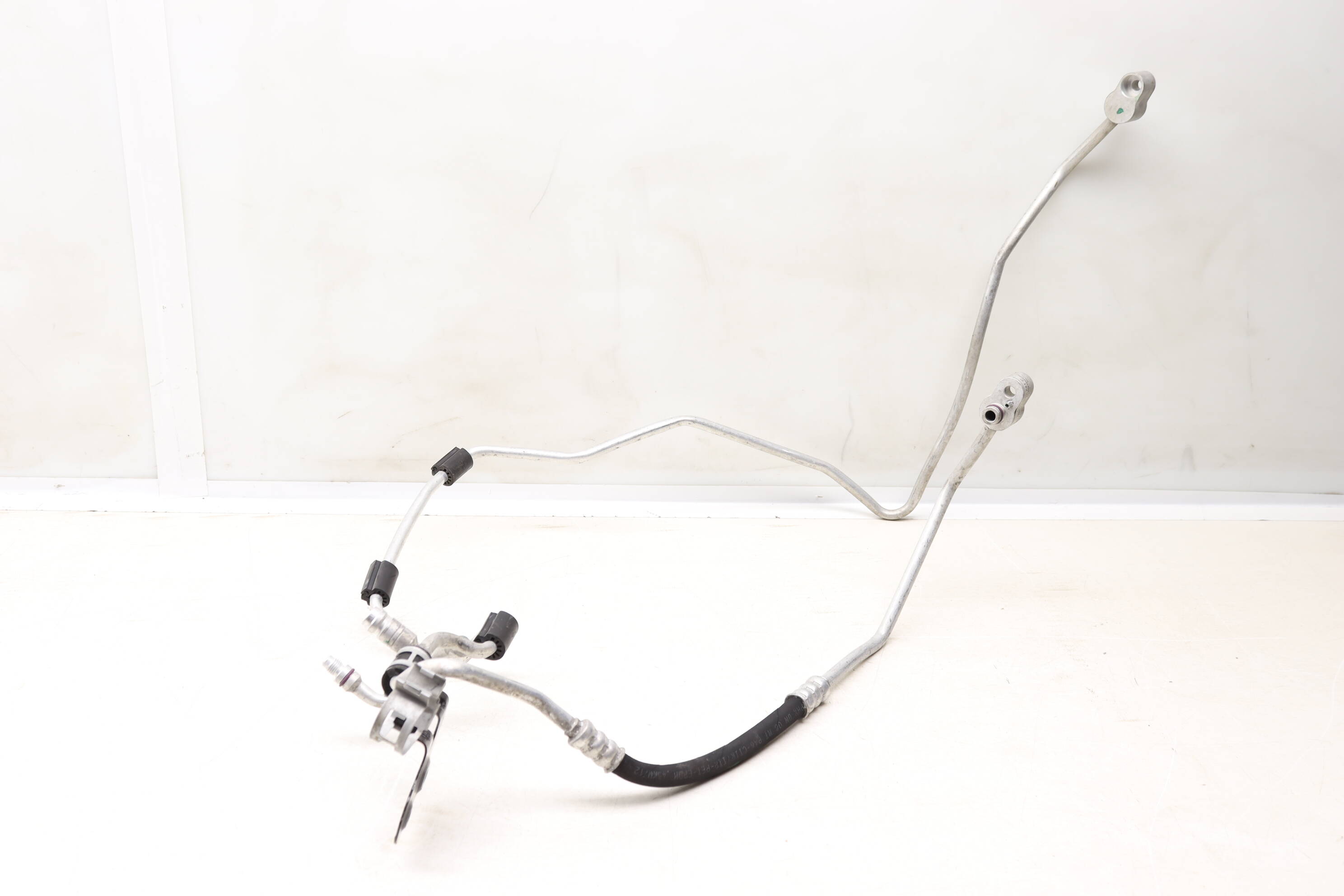 VW Ac Hose / Line / Pipe (Beetle, Jetta, Passat) 5C0820741C