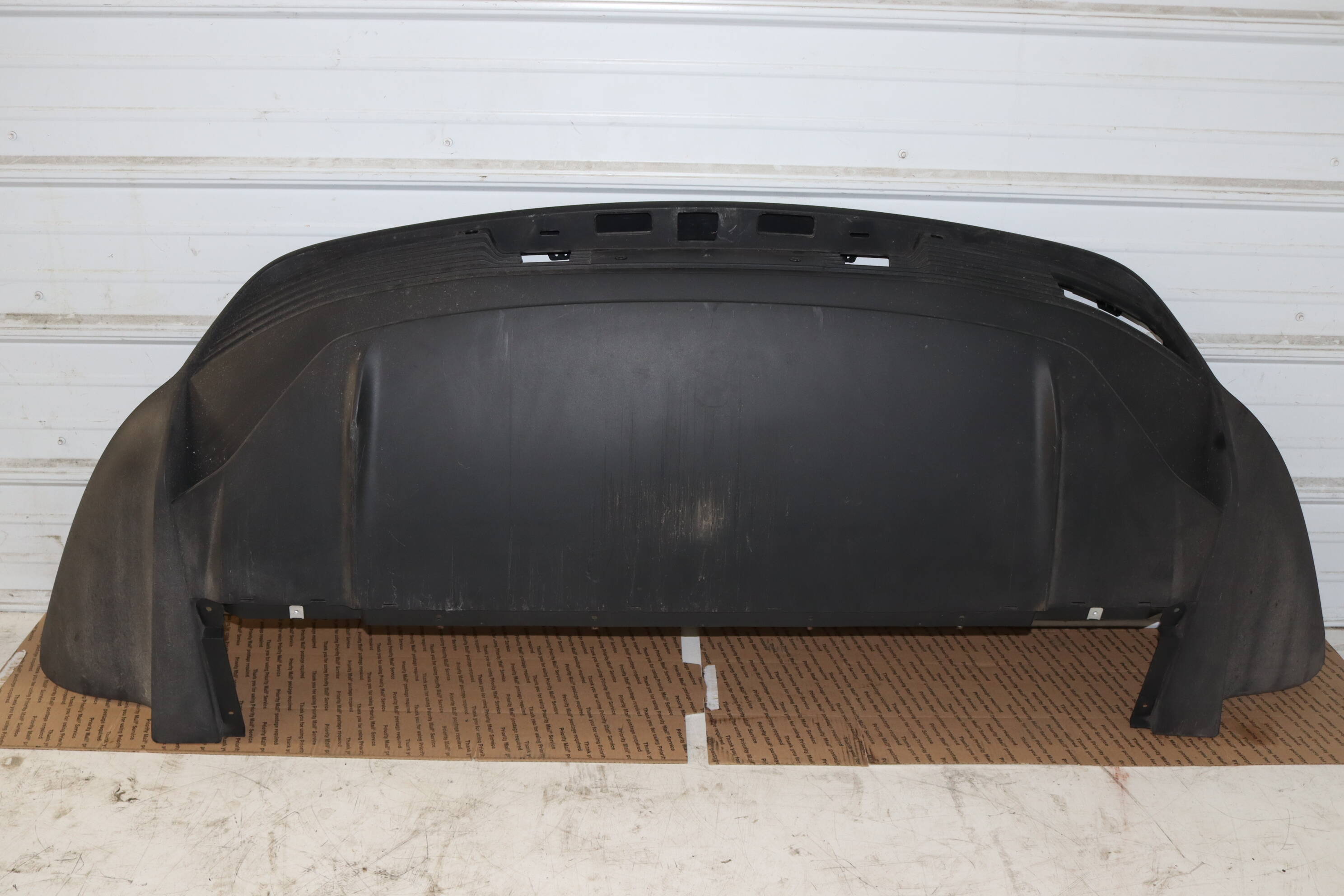 Porsche Rear Lower Bumper Valance / Diffuser (Taycan) 9J1807983F