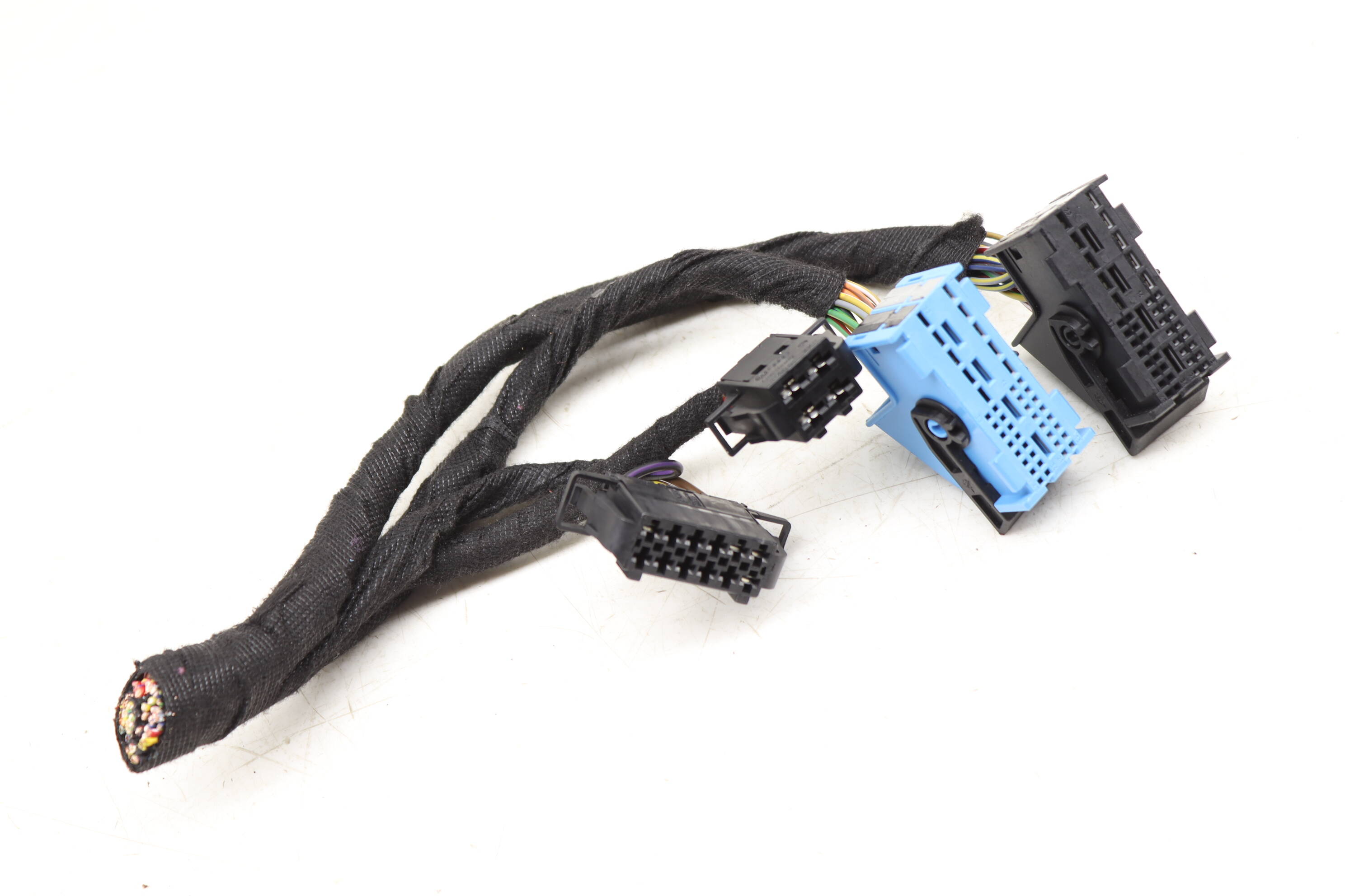Comfort Control Module / Ccm / Bcm Wiring Connector / Pigtail