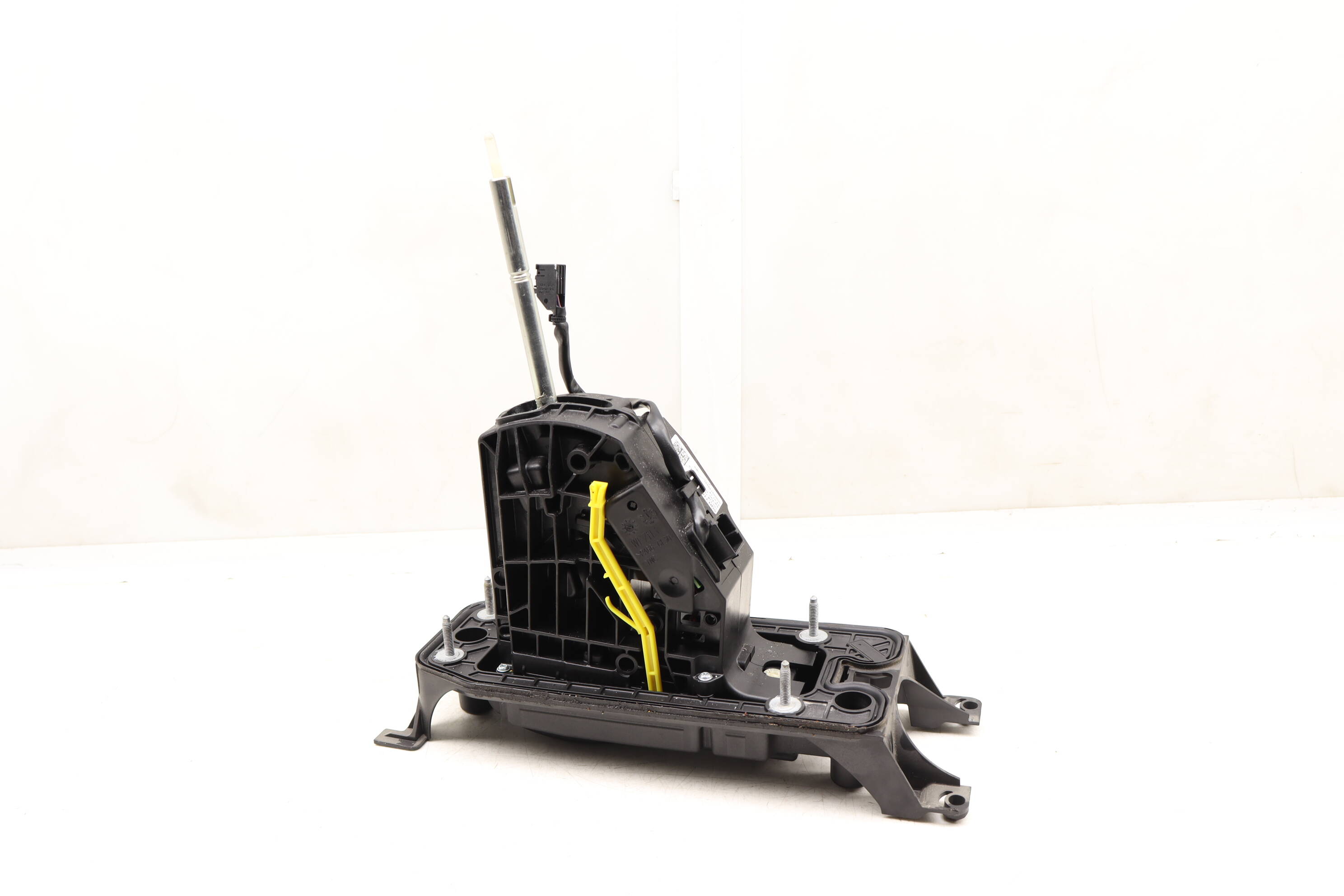 VW Automatic Shifter Assembly (Tiguan) 5QH713025R