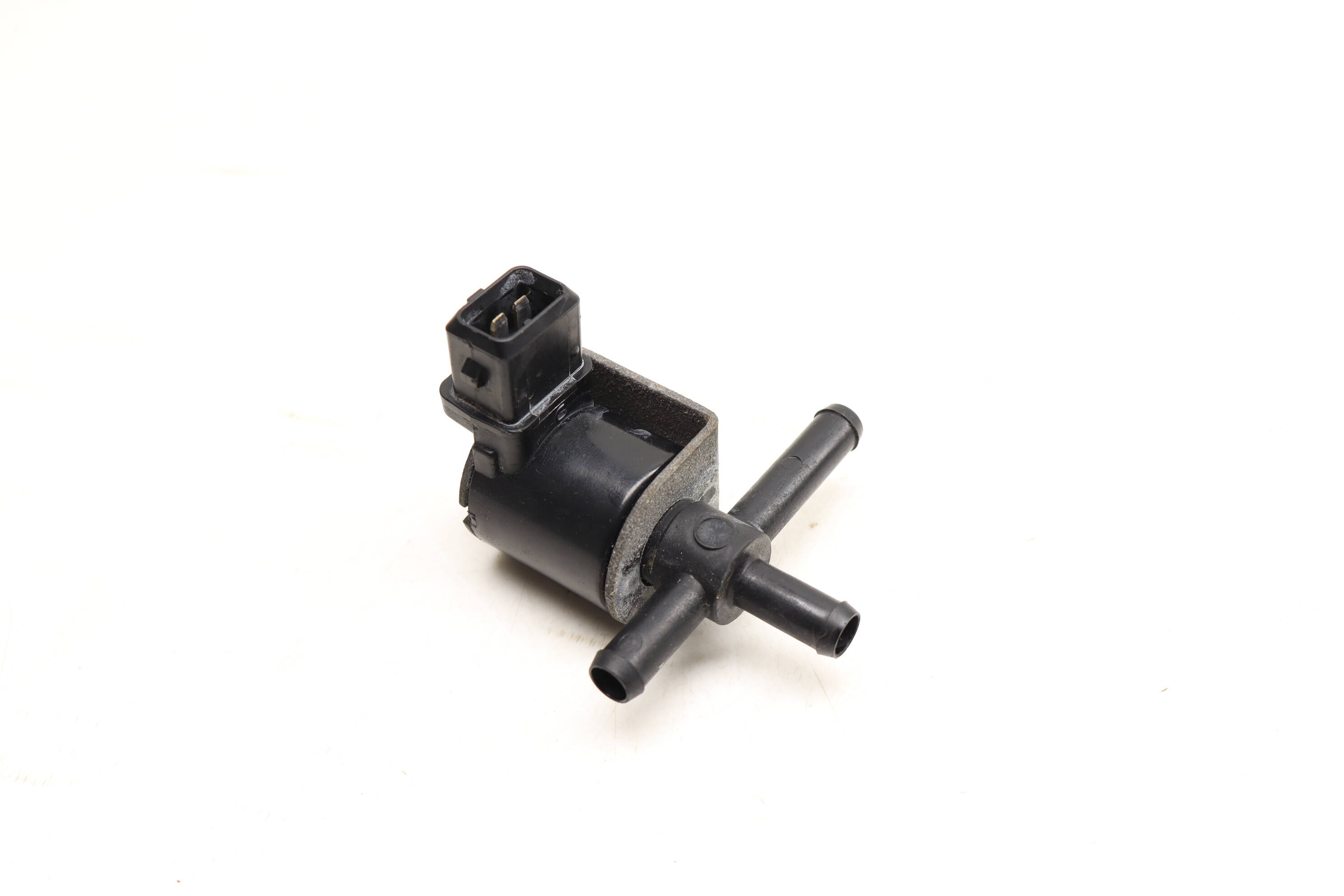 VW N75 Boost Control Solenoid Valve 058906283F