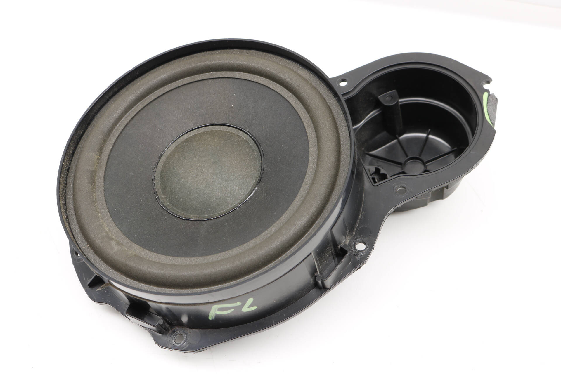 FRONT - DOOR SPEAKER / WOOFER - VW PASSAT - 3C0035454