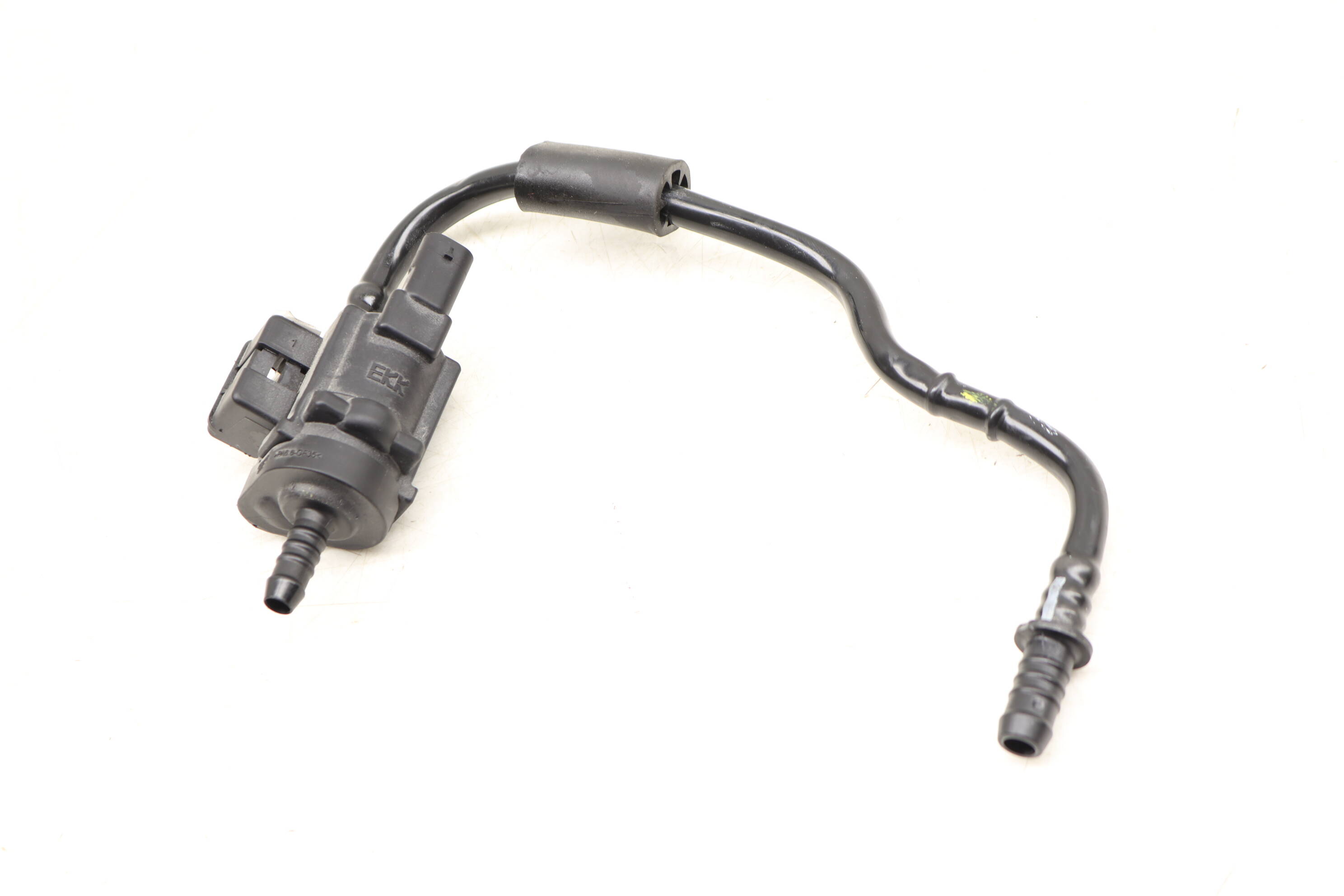 Audi Vacuum Line / Hose W/ Purge Valve 06L133781AM